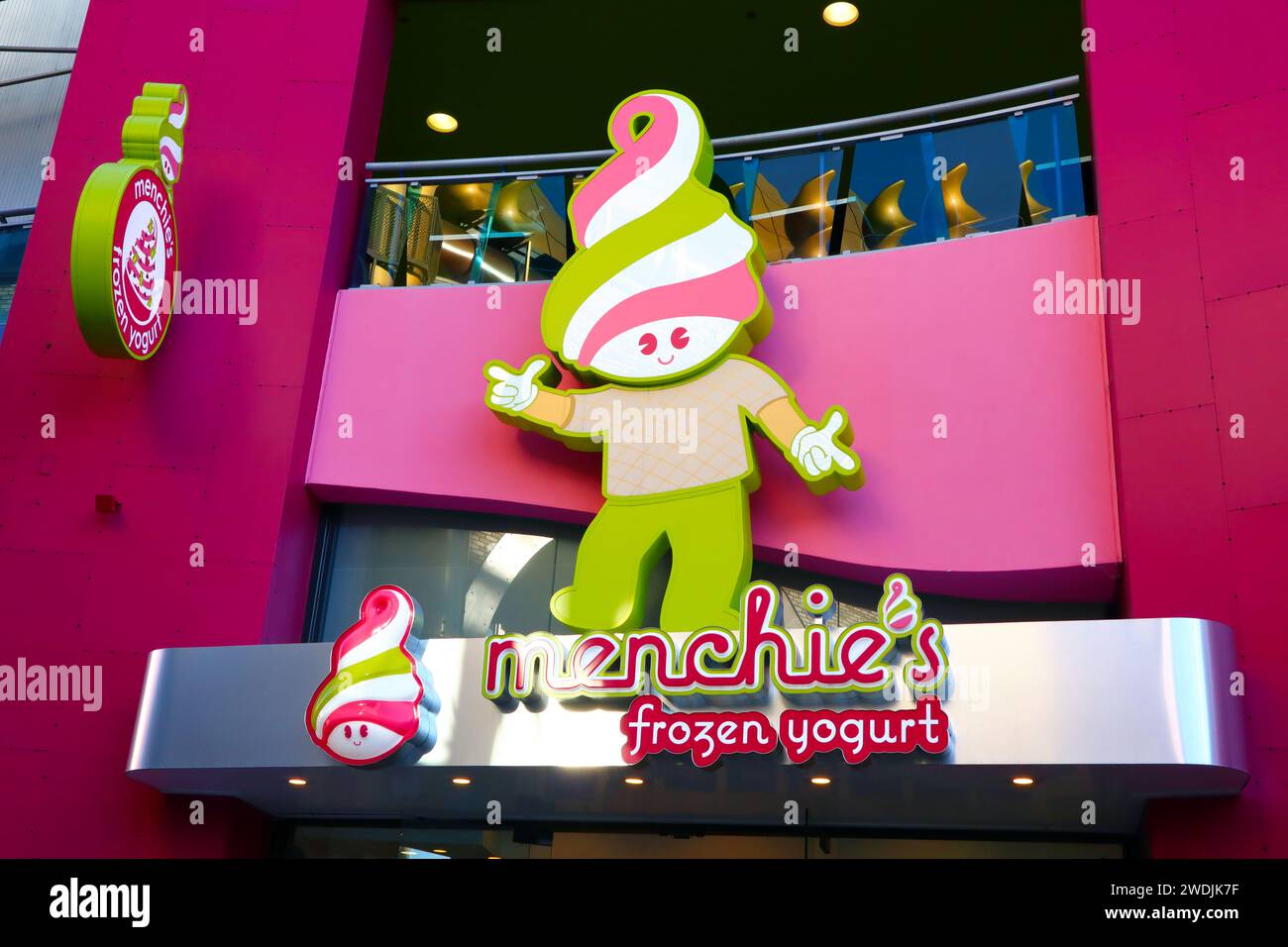 Menchie's Frozen Yogurt. The yogurt your way, where you can choose the ...