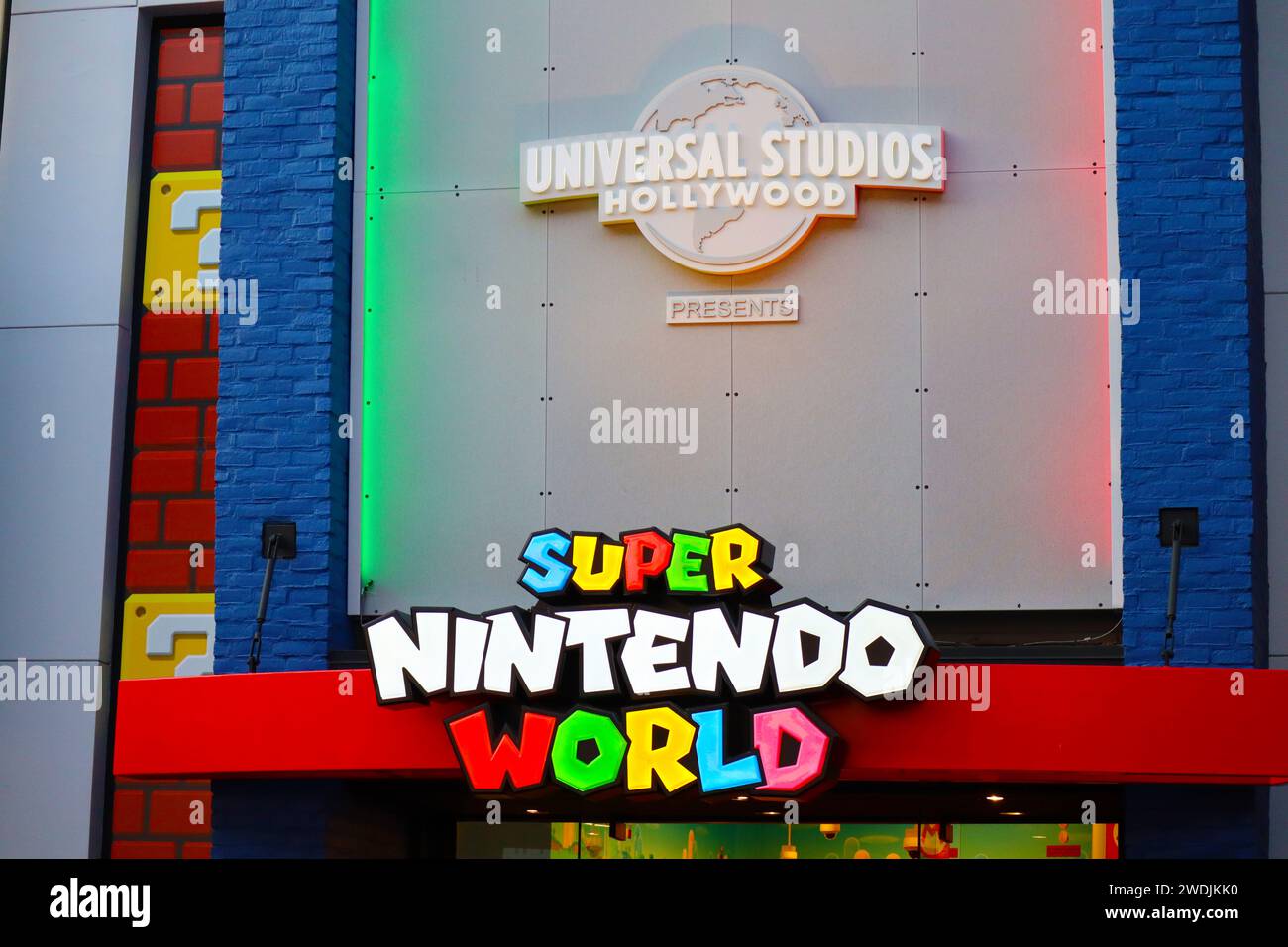 Universal City, Hollywood, California: SUPER NINTENDO WORLD STORE on ...