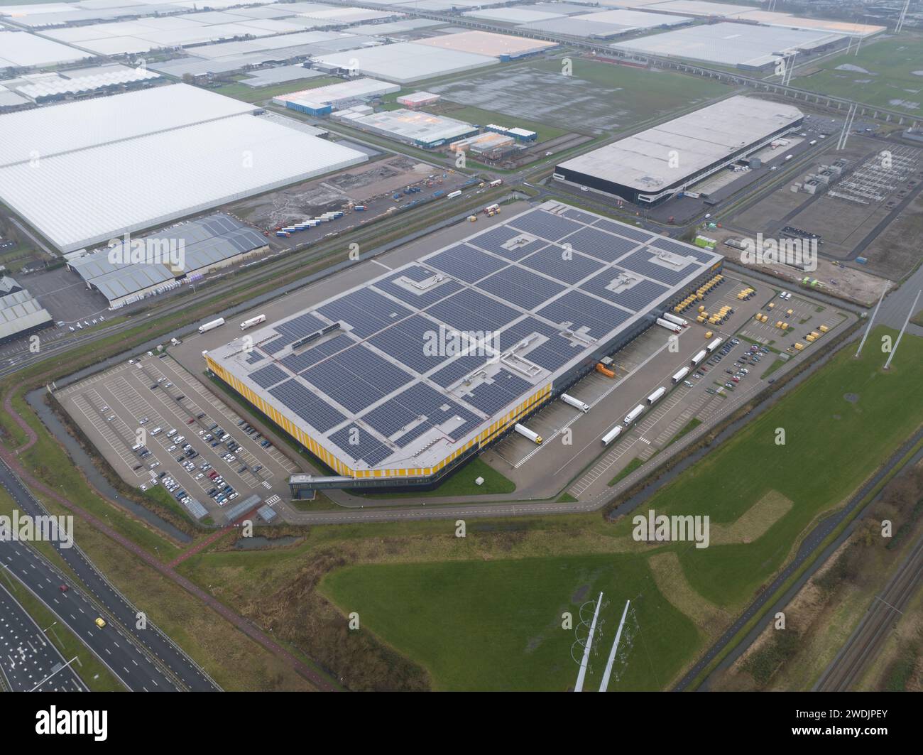 Jumbo logistics hub hi-res stock photography and images - Alamy