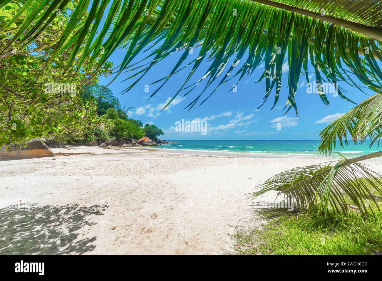 Anse louis mahe seychelles hi-res stock photography and images - Alamy