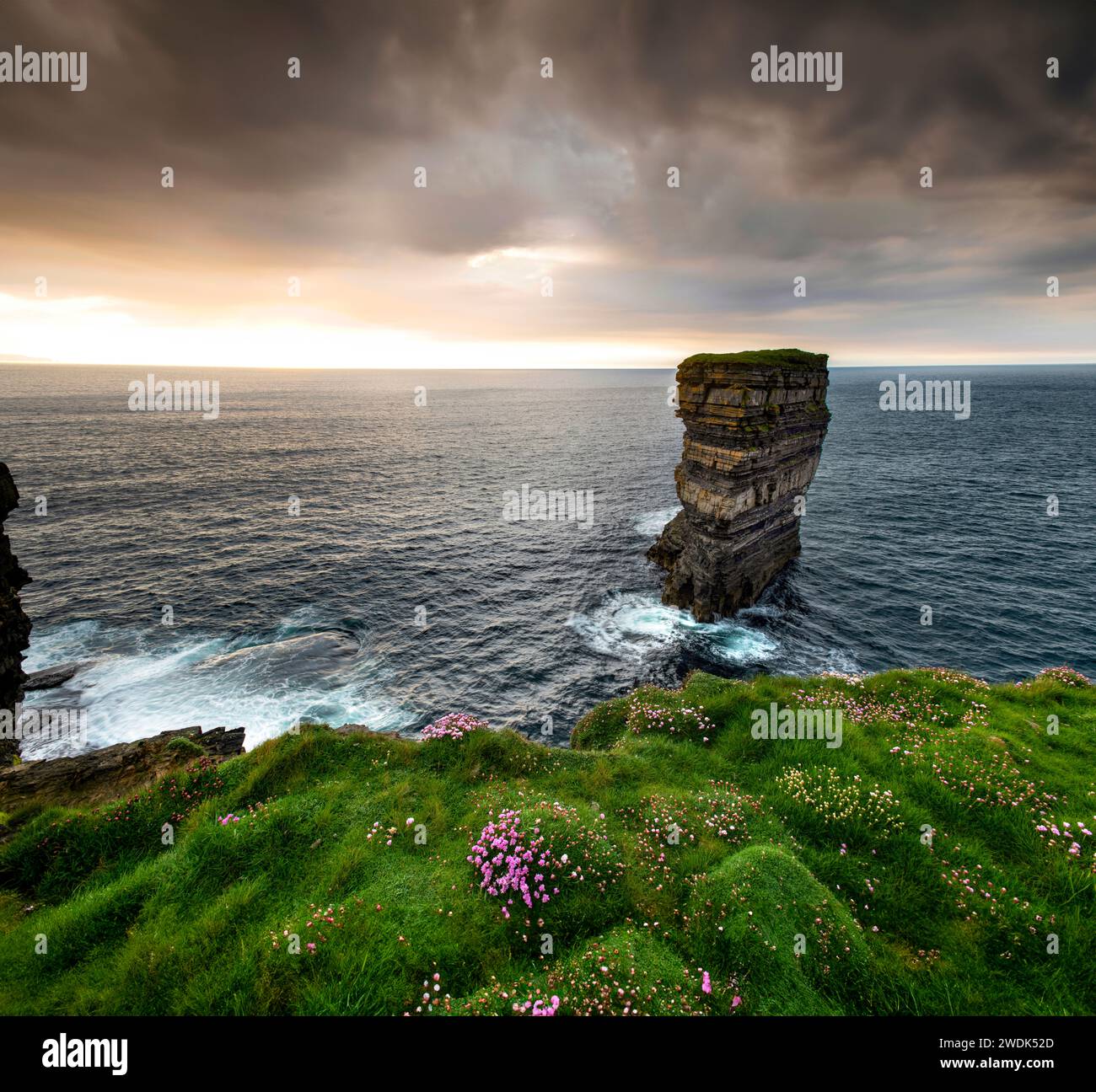 Sea Stack at Downpatrick Head, County Mayo, Ireland Stock Photo - Alamy
