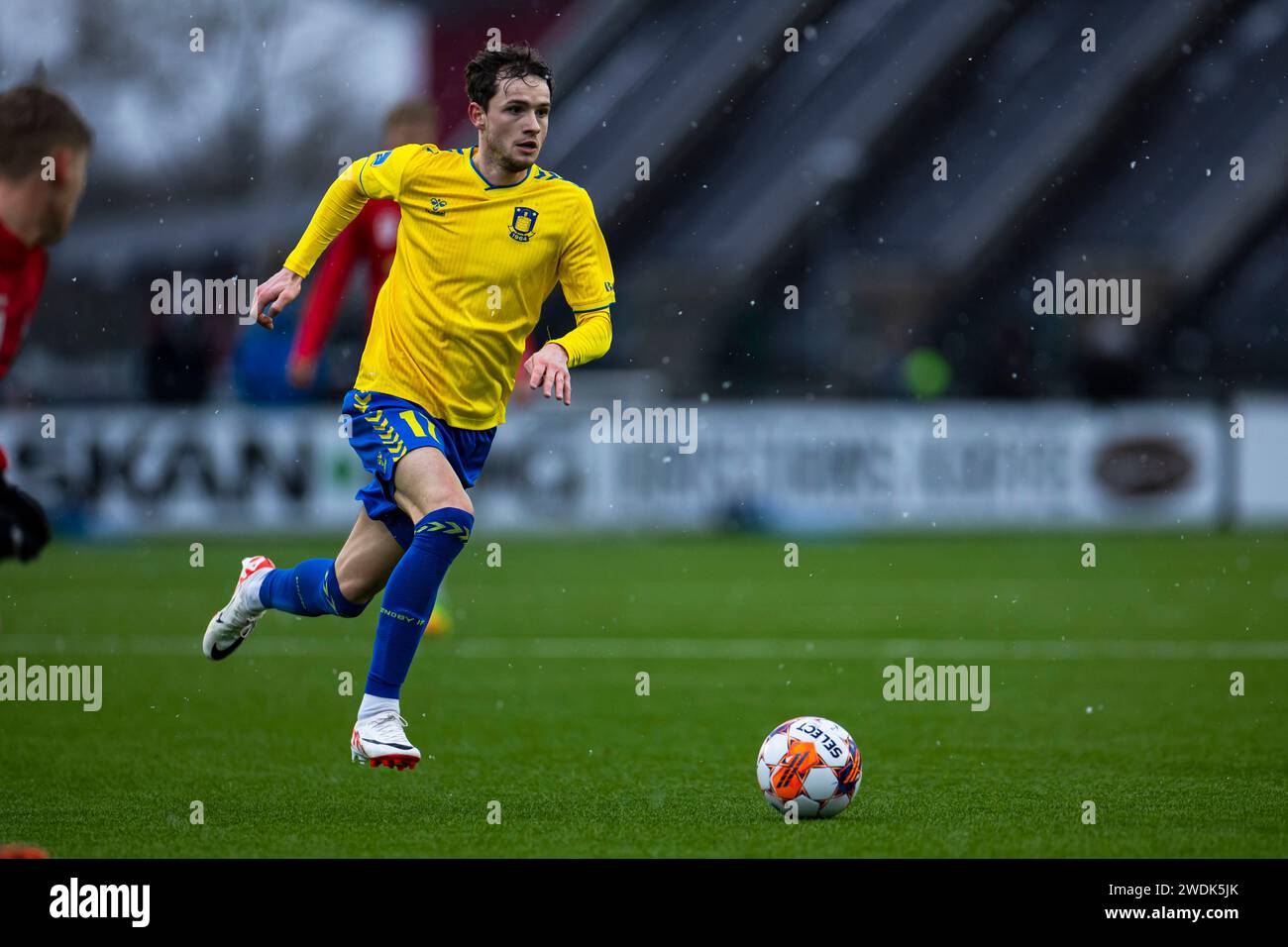 Broendby, Denmark. 20th Jan, 2024. Haakon Evjen (11) of Broendby IF ...