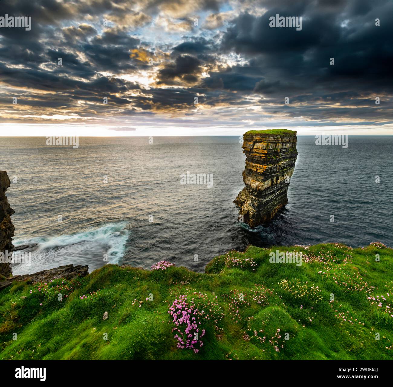 Sea Stack at Downpatrick Head, County Mayo, Ireland Stock Photo - Alamy