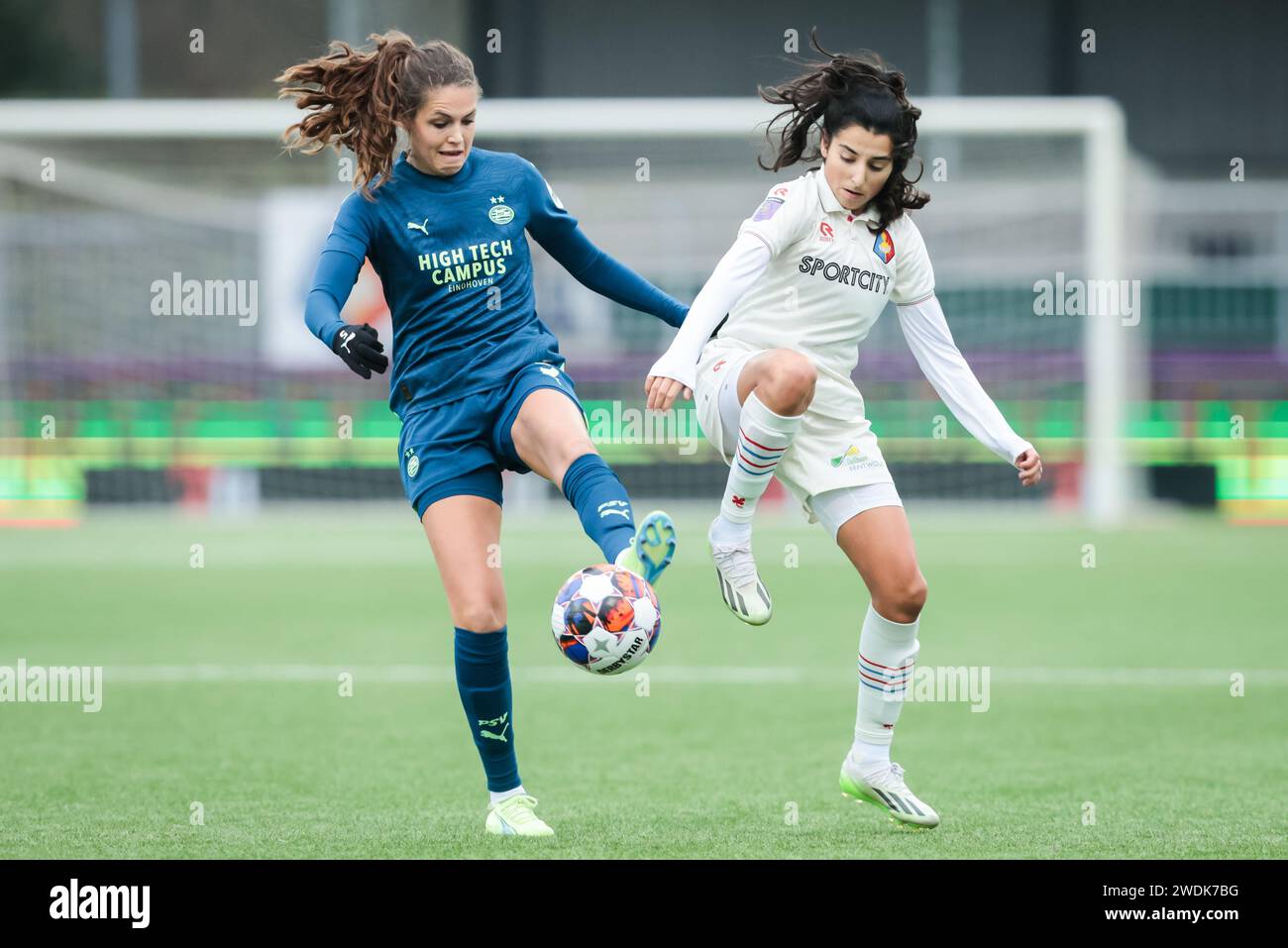 Samya hassani hi-res stock photography and images - Alamy