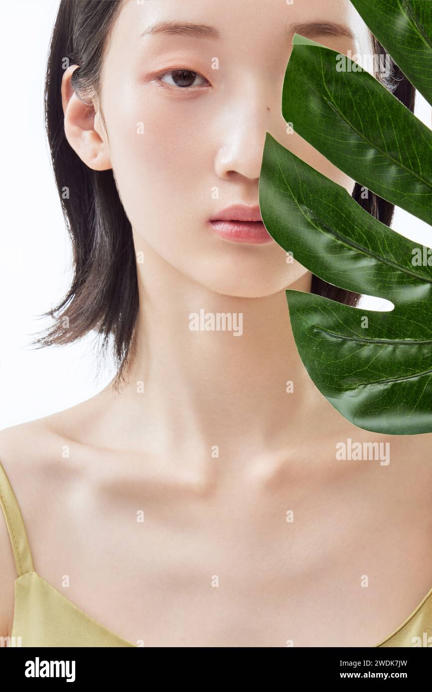 Beautiful Asian women's faces, faces for makeup, face cosmetics advertising, hi res Stock Photo ...