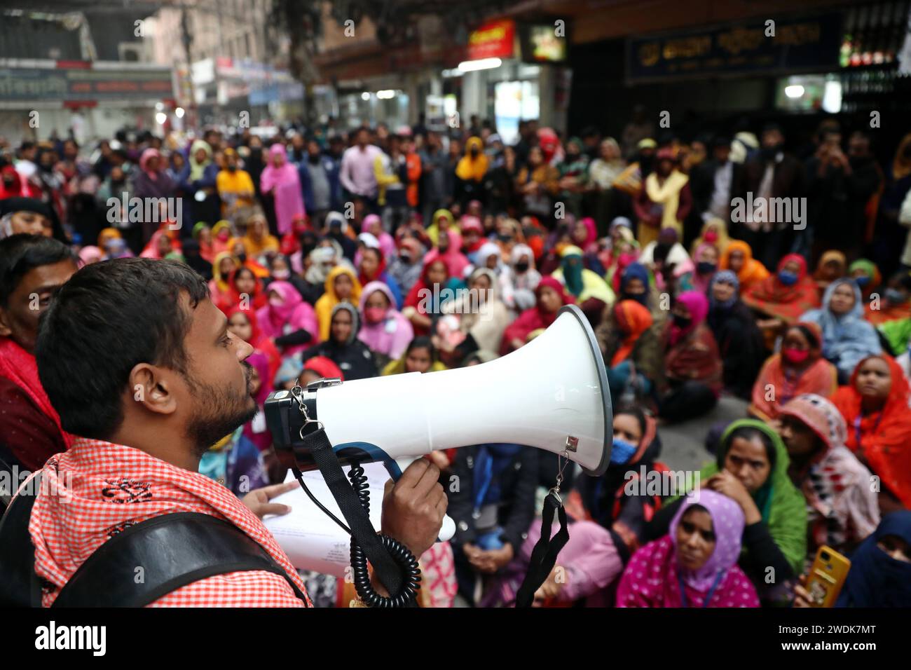 Textile workers protest hi-res stock photography and images - Alamy