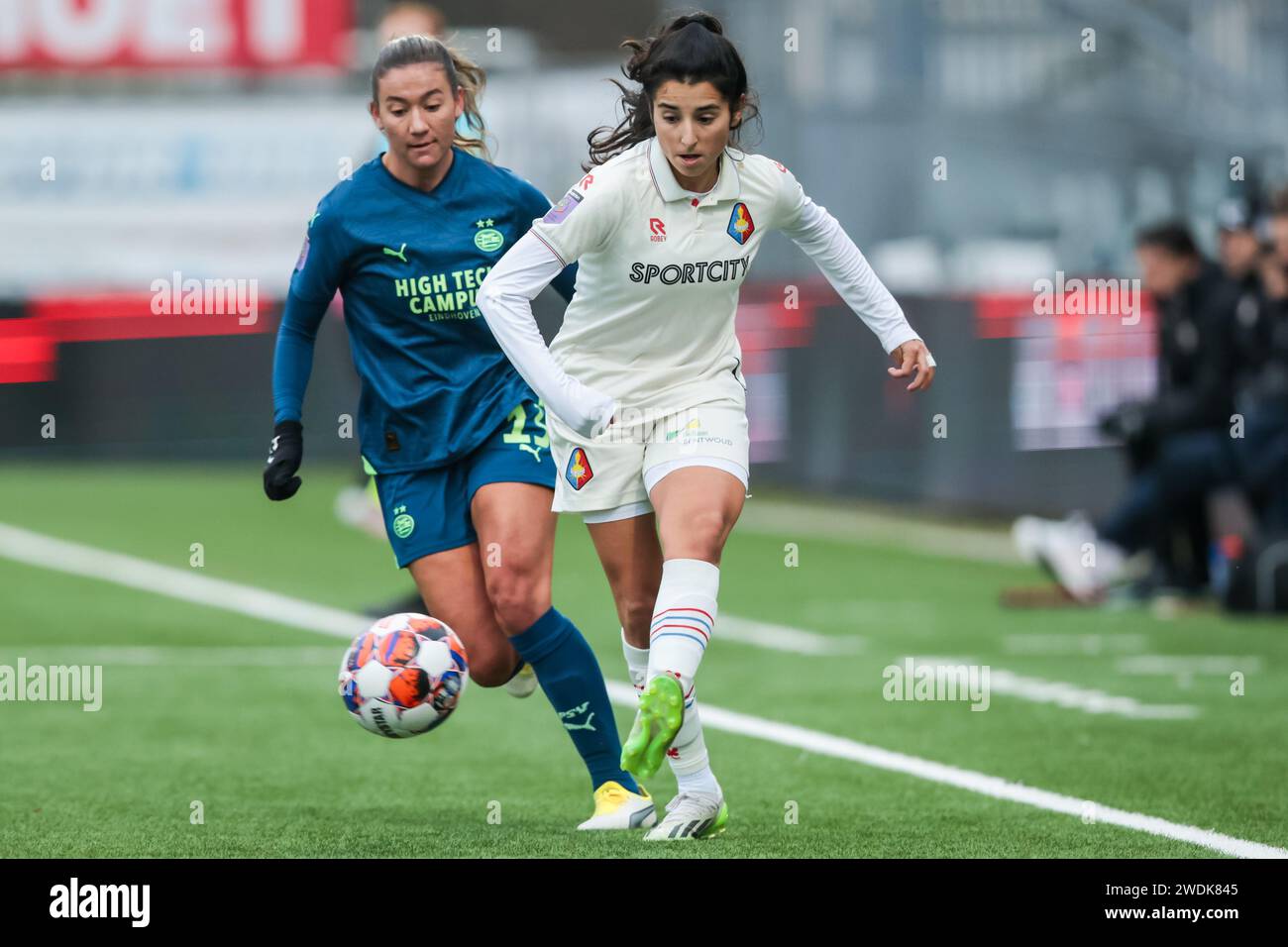 Samya hassani hi-res stock photography and images - Alamy