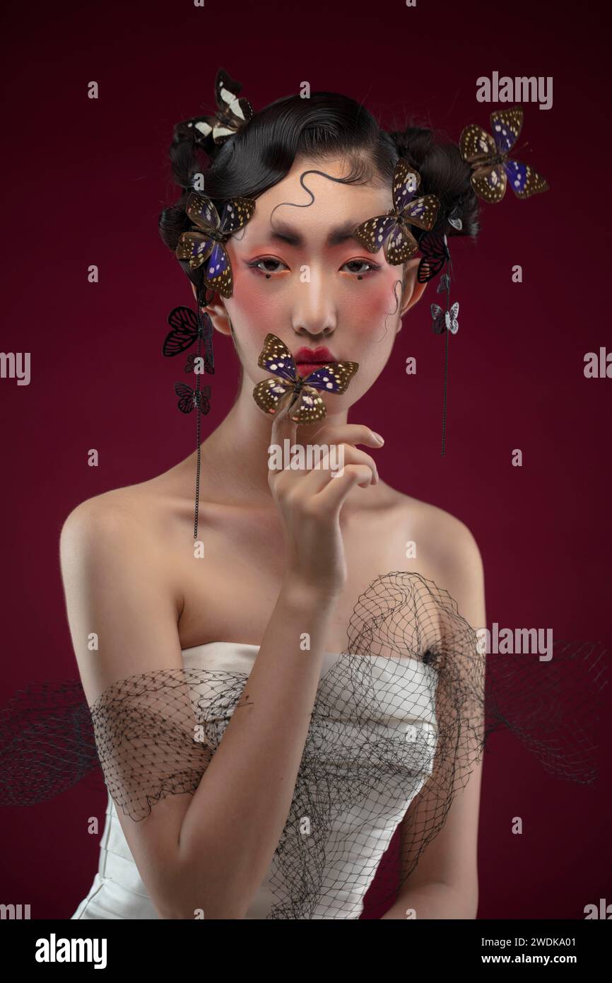 Beautiful Asian women's faces, faces for makeup, face cosmetics advertising, hi res Stock Photo ...