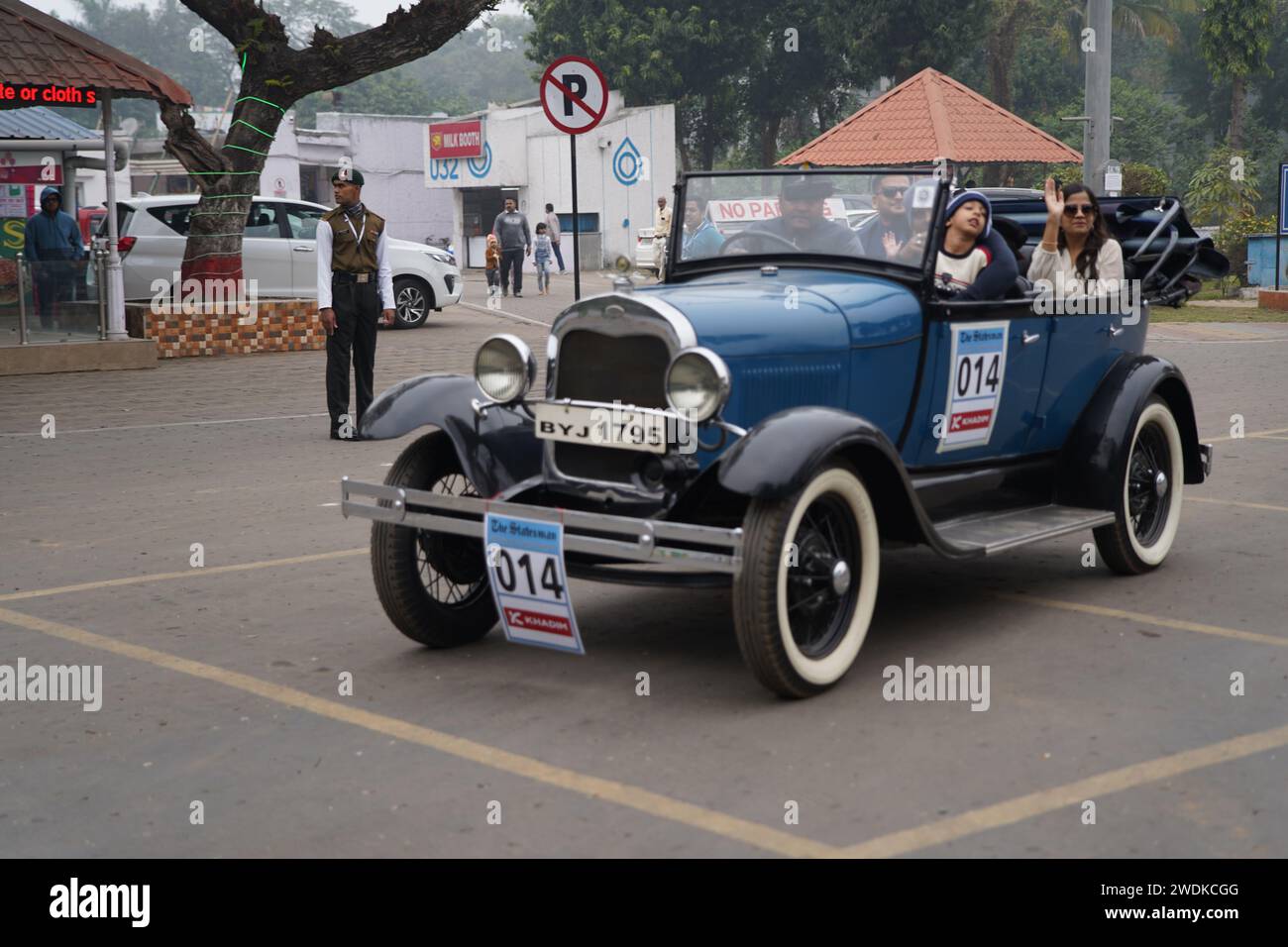 Kolkata, West Bengal, India. 21st Jan, 2024. In a dazzling display of ...