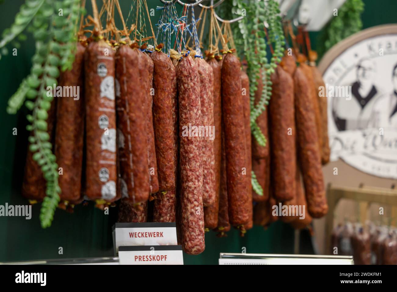Internationale Grüne Woche 2024. Wurstspezialität aus Nordhessen. Die ...