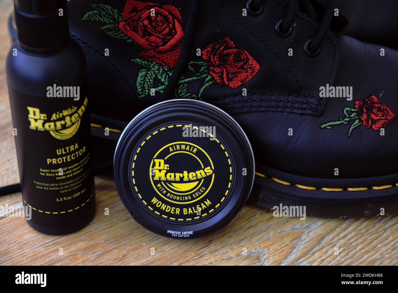 Branded Dr Martens shoe care protector kit. Leather wax and all weather ...