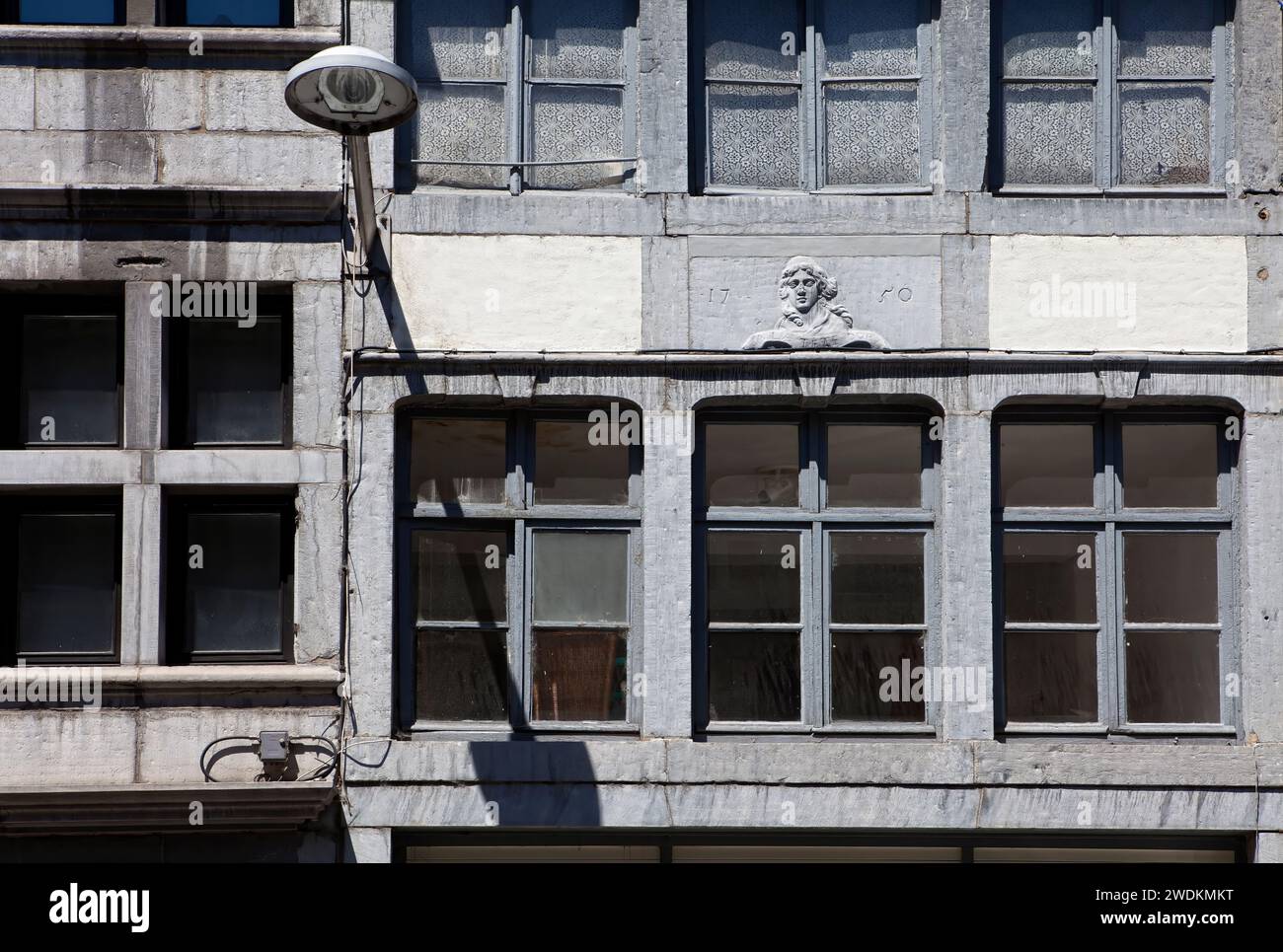 Historic building detail close hi-res stock photography and images - Alamy
