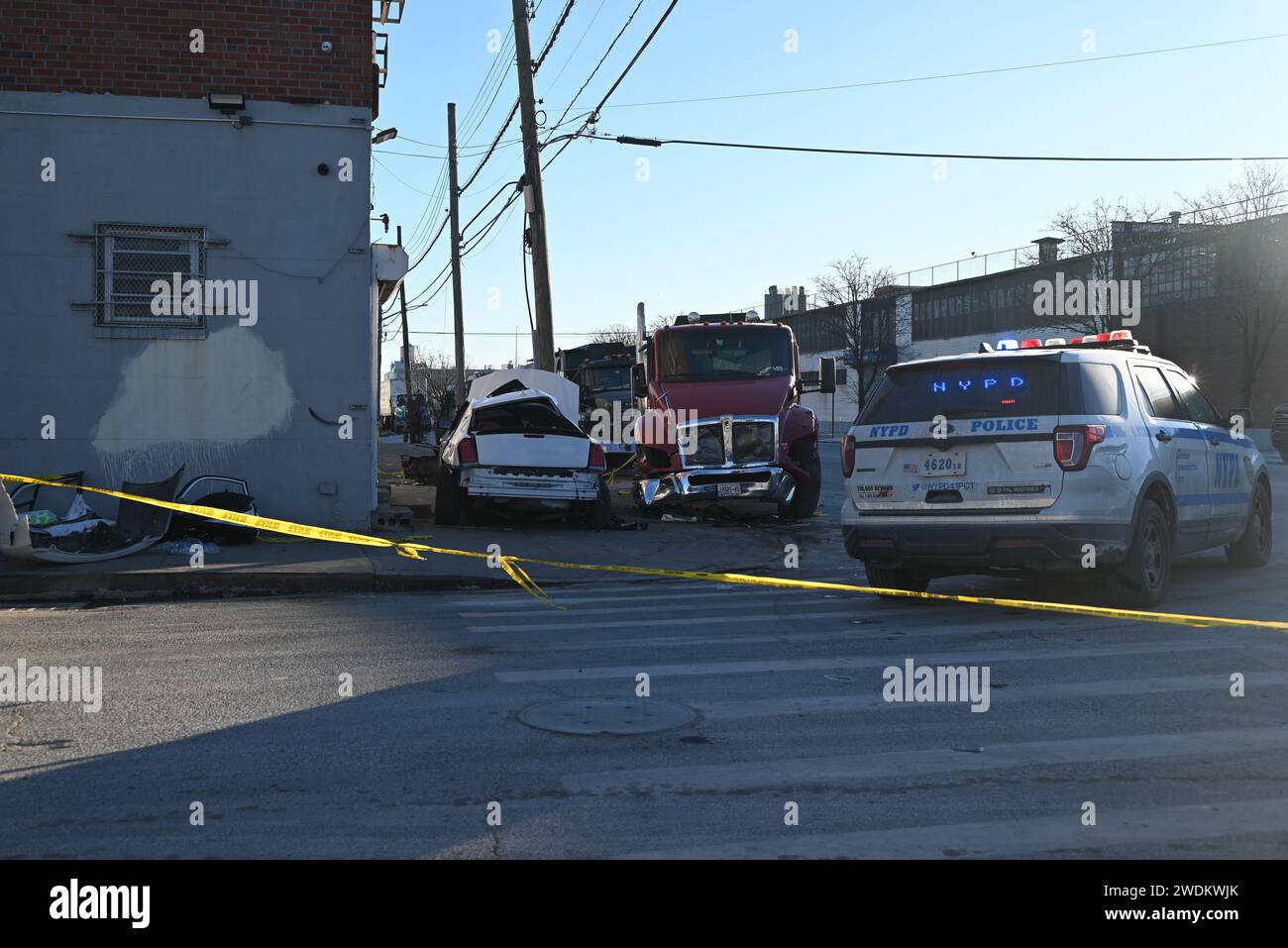 Collision investigation officers hi-res stock photography and images ...