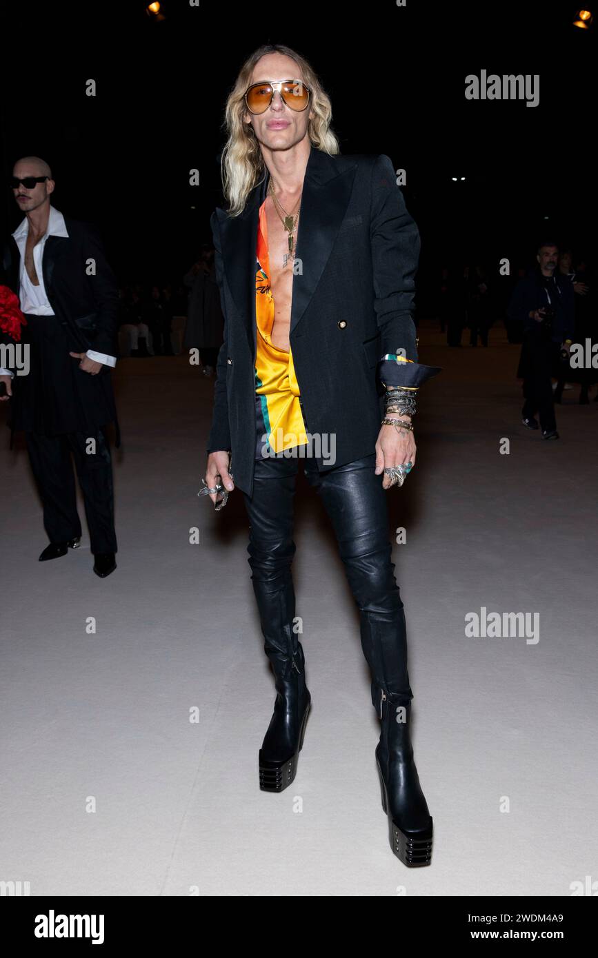 Paris, Frankreich. 20th Jan, 2024. Tyrone Dylan attends BALMAIN Homme ...