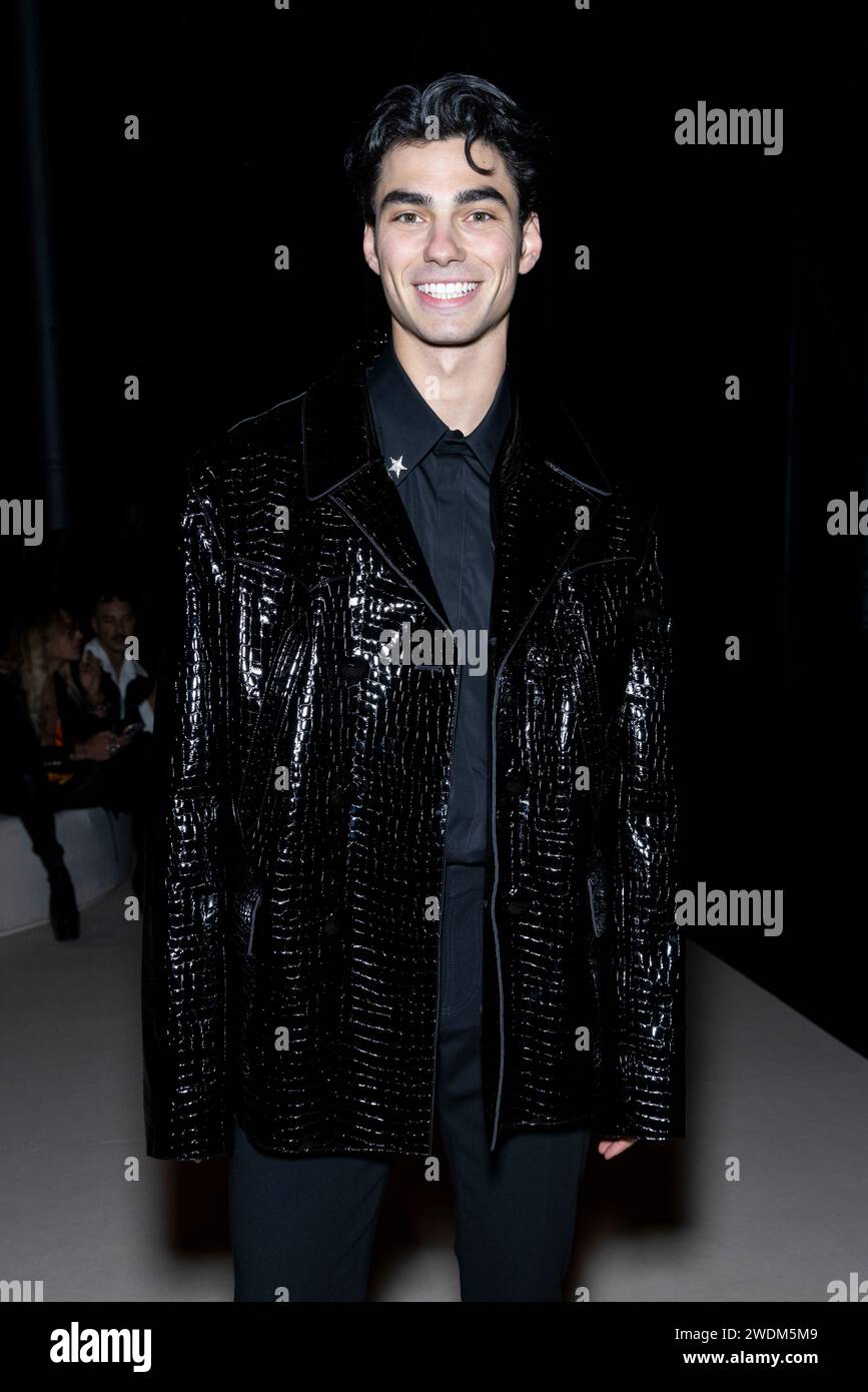Paris, Frankreich. 20th Jan, 2024. Jacob Rott attends BALMAIN Homme ...