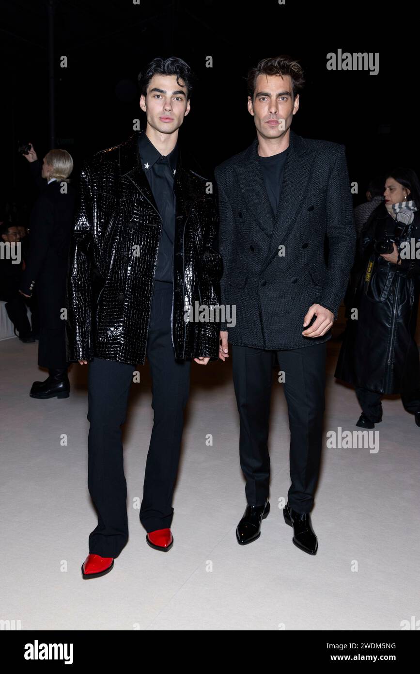 Paris, Frankreich. 20th Jan, 2024. Jon Kortajarena and Jacob Rott ...