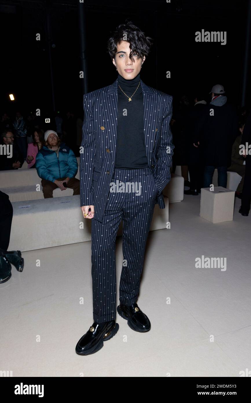 Paris, Frankreich. 20th Jan, 2024. Nic Kaufmann attends BALMAIN Homme ...