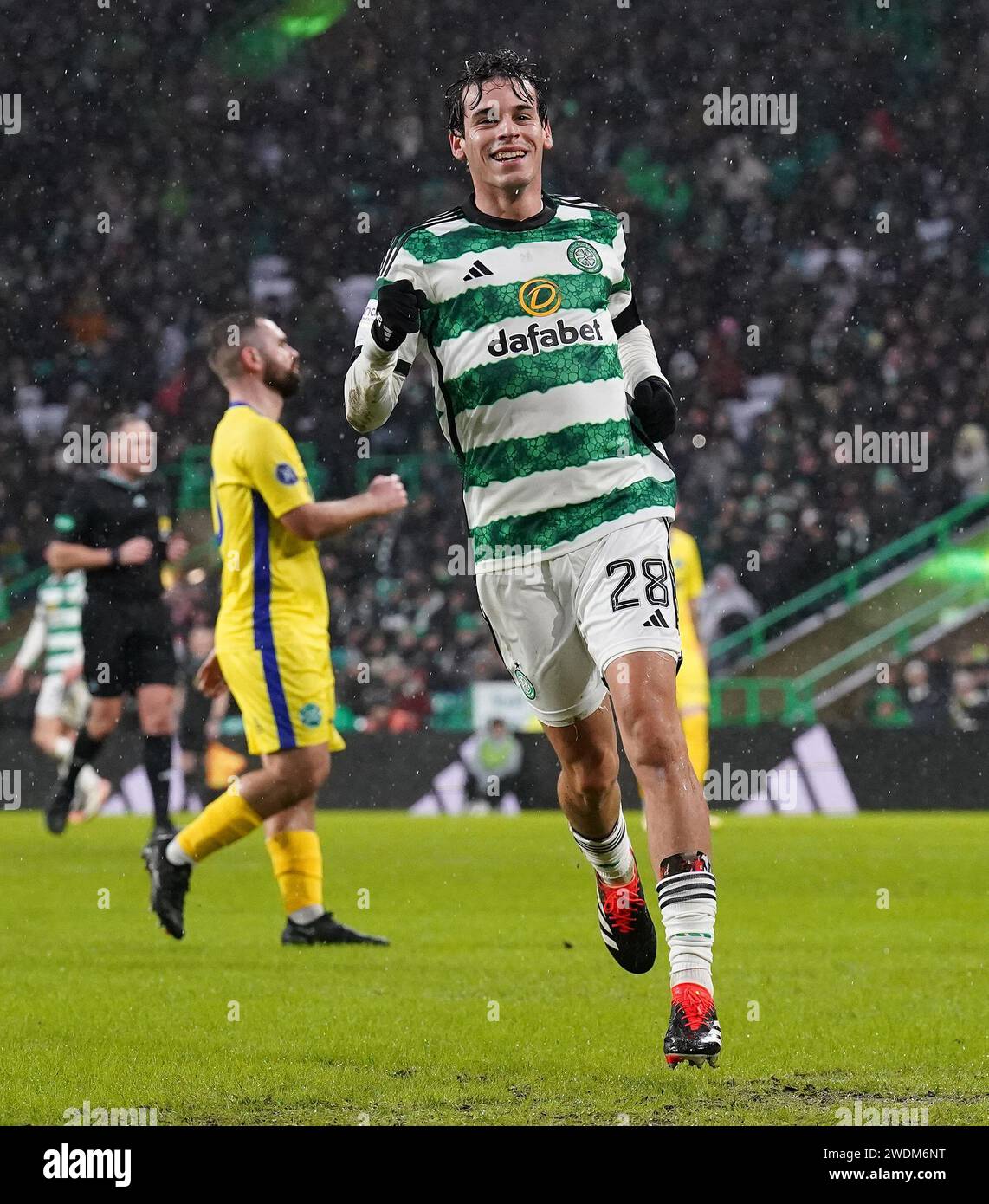Celtic's Paulo Bernardo celebrates scoring the opening goal of the game ...