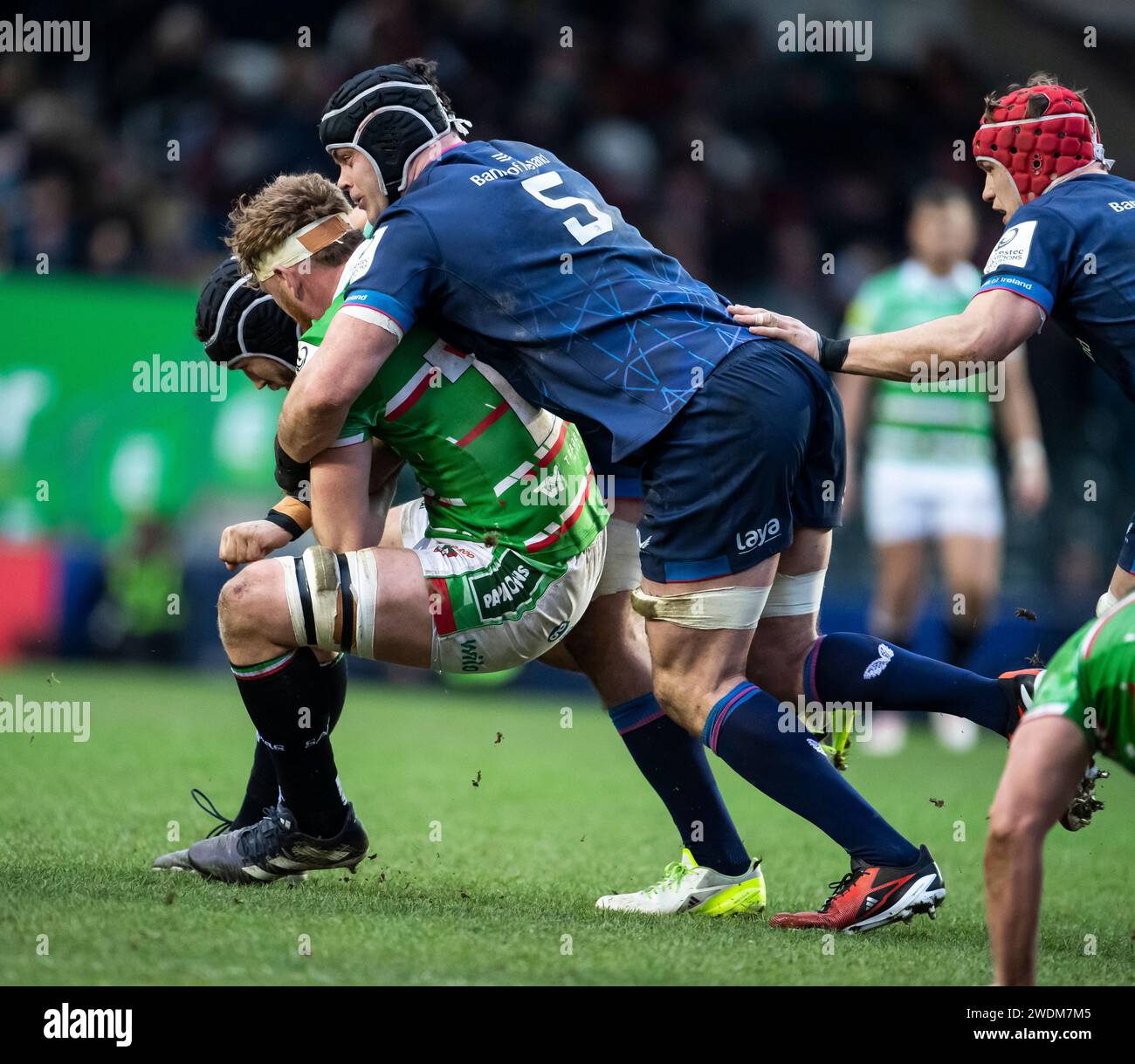 Ollie chessum of leicester tigers hi-res stock photography and images ...