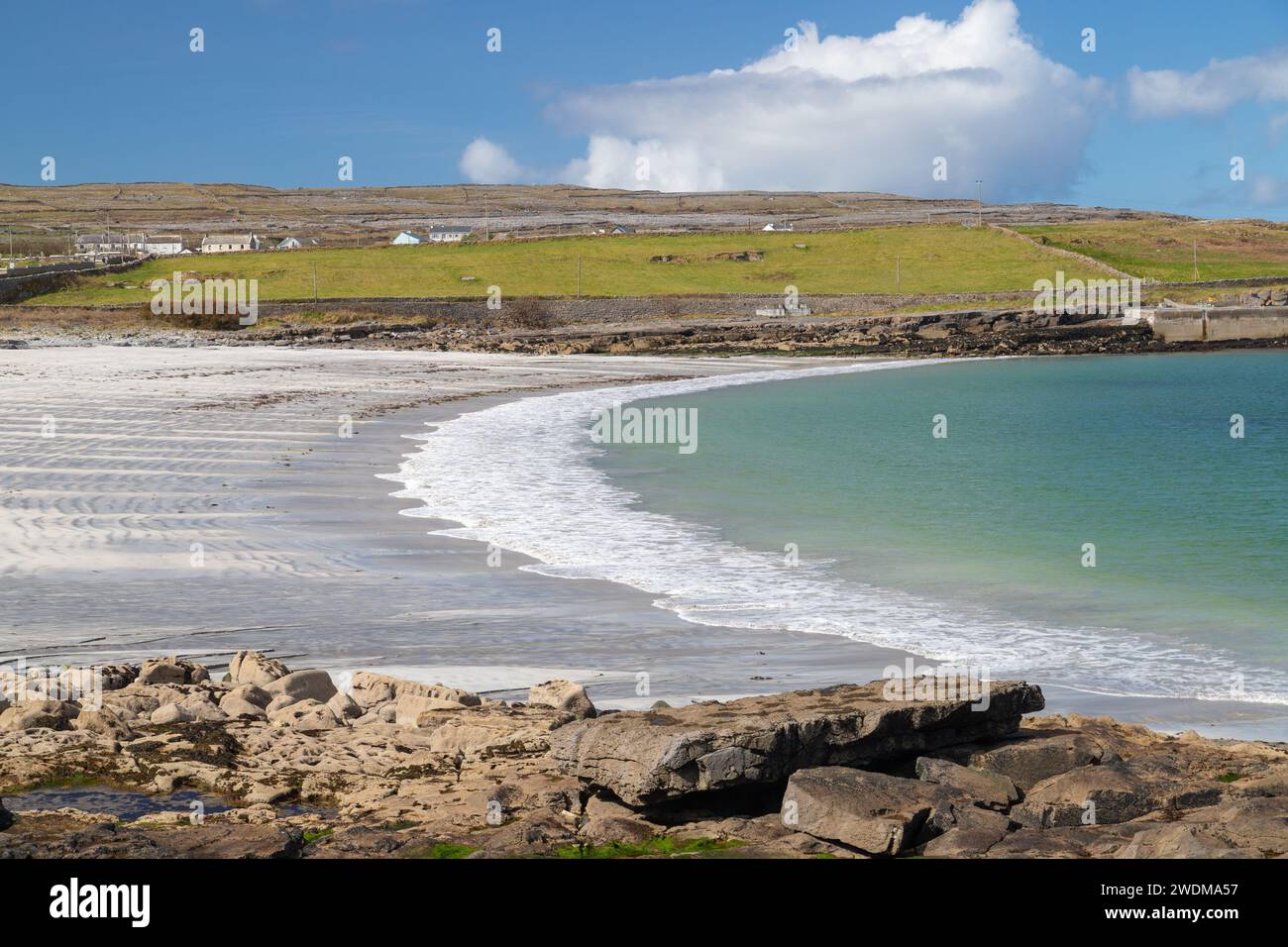Inishmore beach hi-res stock photography and images - Alamy