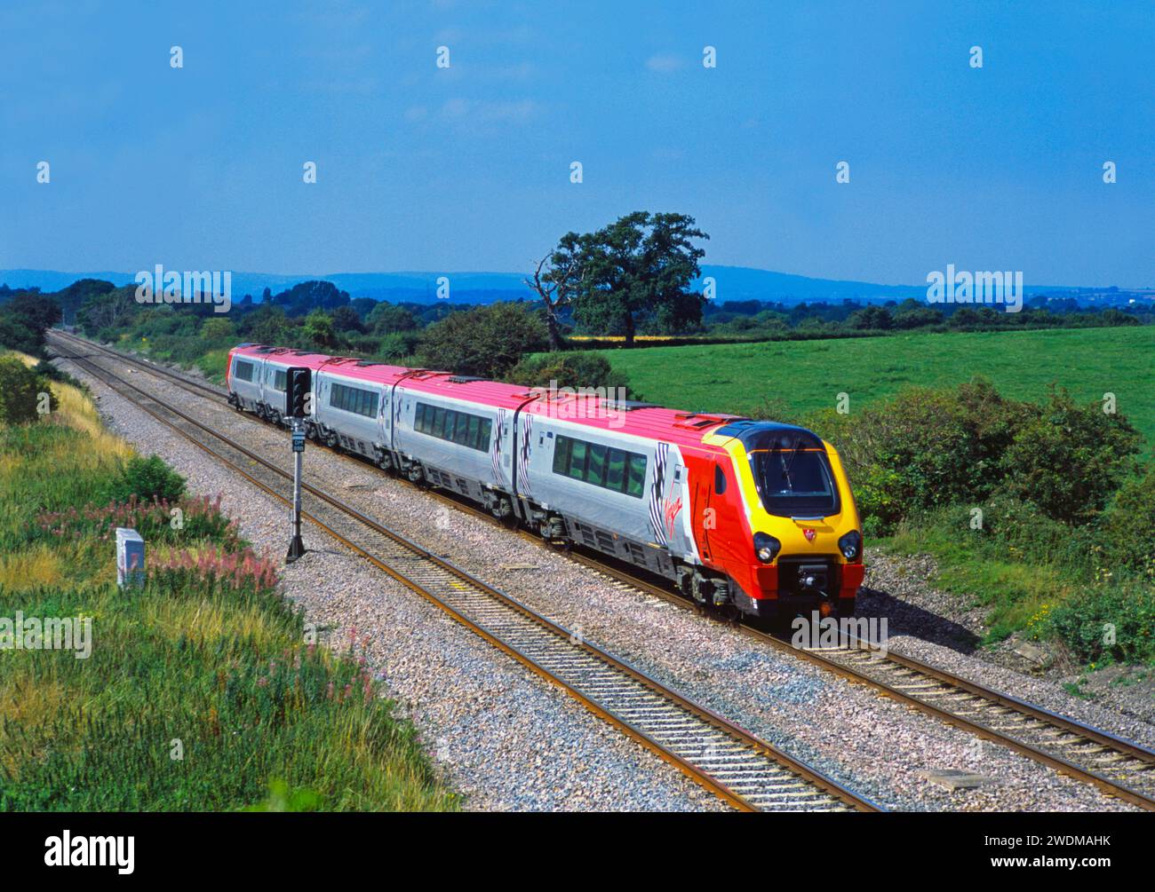 A Class 221 ‘Super Voyager’ diesel multiple unit number 221126 working ...