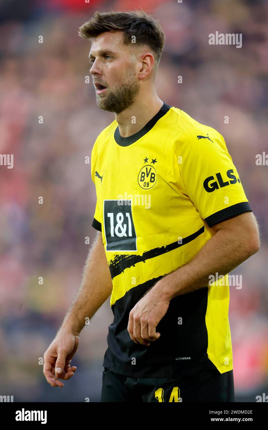 Fullkrug bundesliga hi-res stock photography and images - Alamy