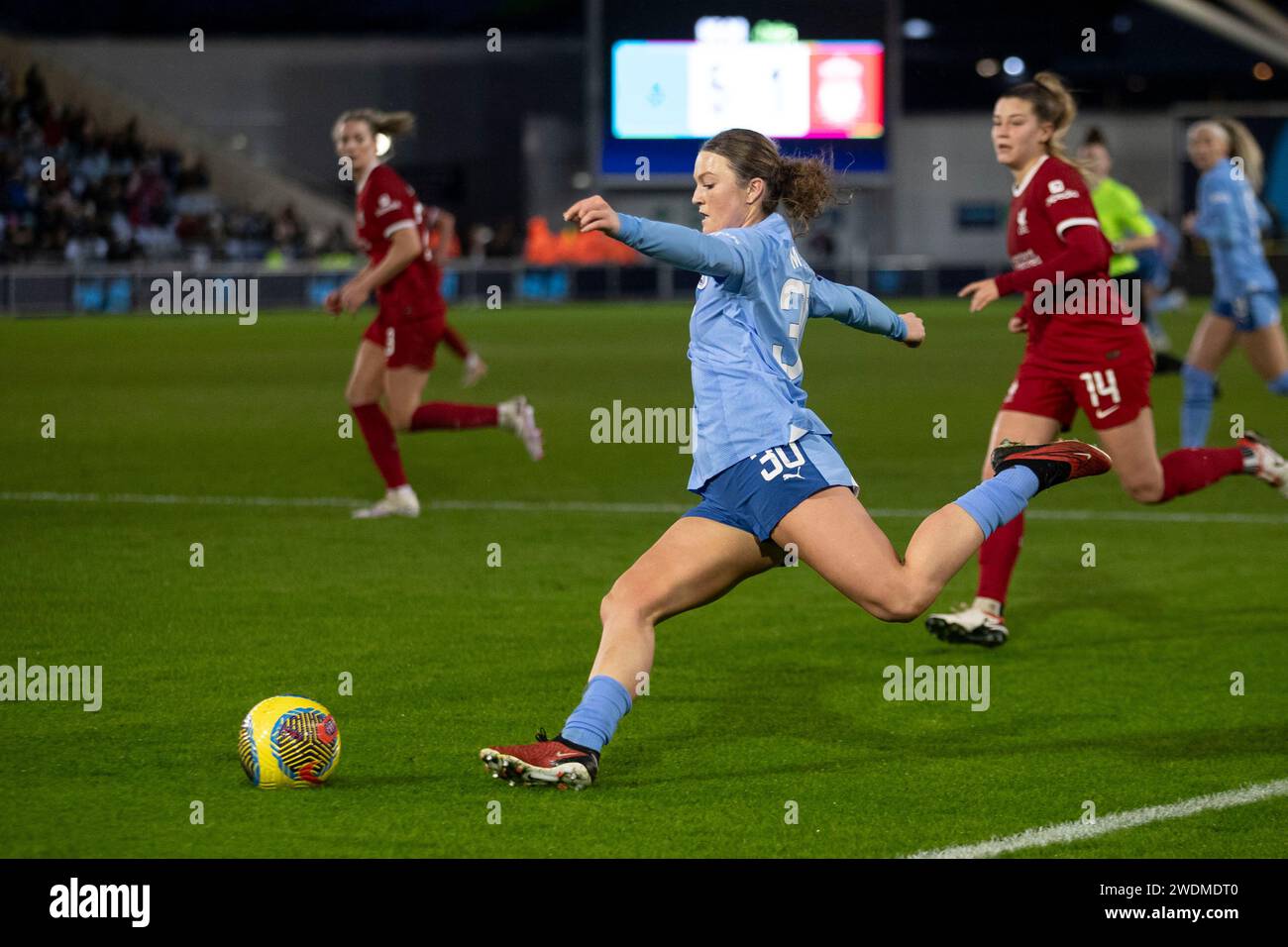 Manchester on Sunday 21st January 2024. Ruby Mace #30 of Manchester ...