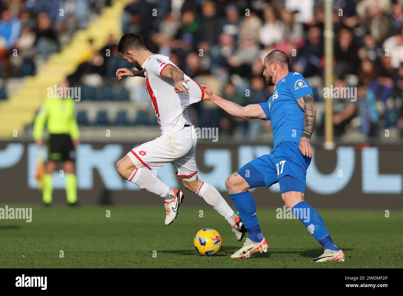 Roberto Gagliardini (Monza)Alberto Cerri (Empoli) during the Italian ...