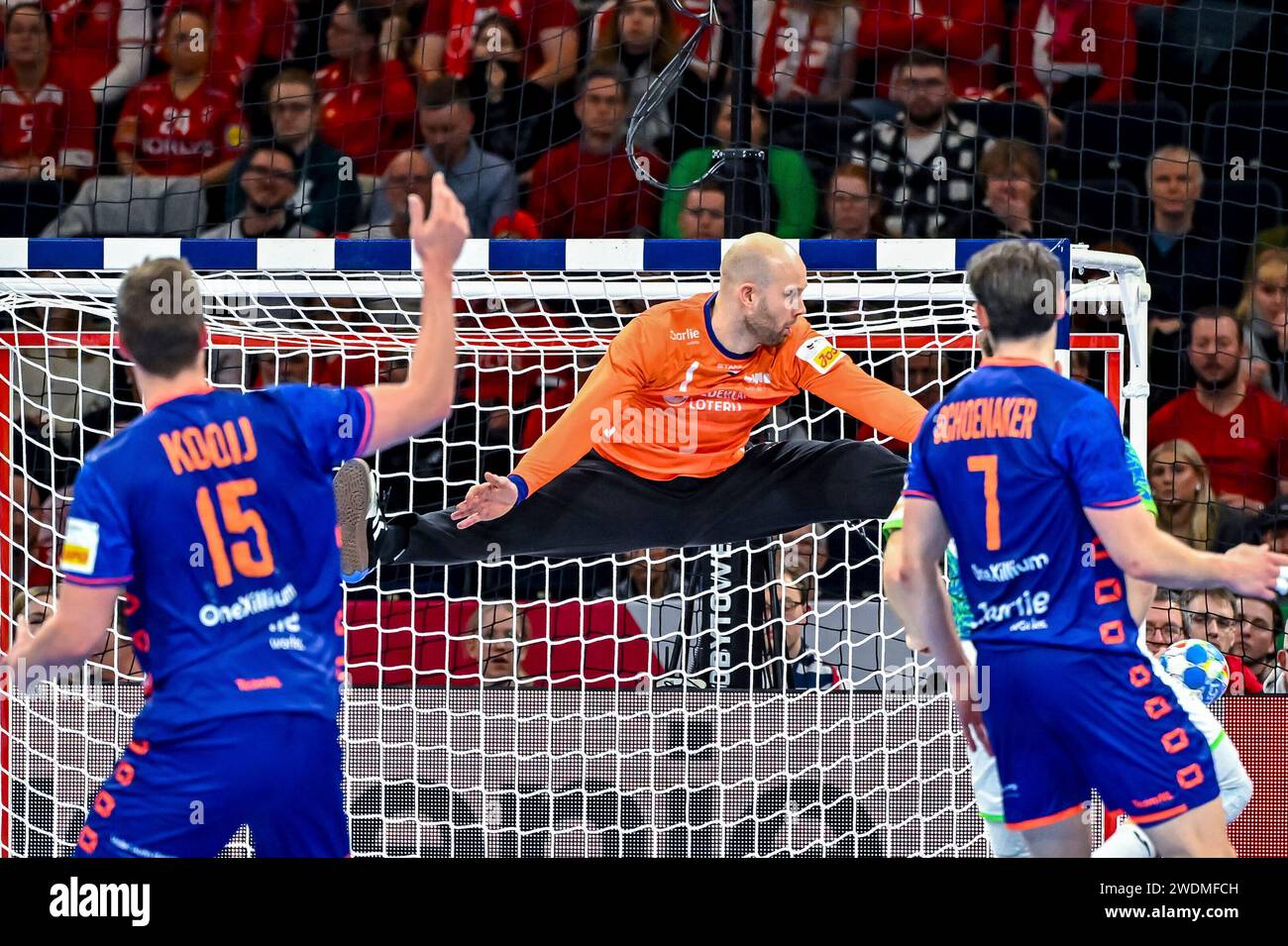 Hamburg, Germany. 21st Jan, 2024. HAMBURG, GERMANY - JANUARY 21: Bart ...