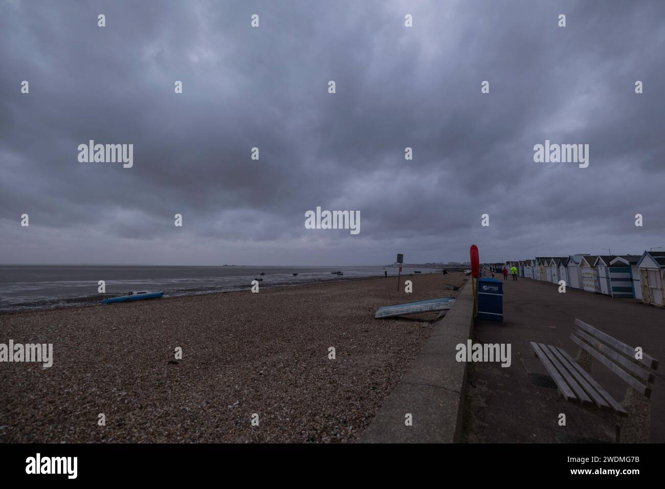 Southend on Sea, UK. 21st Jan, 2024. Storm clouds begin to spread over ...