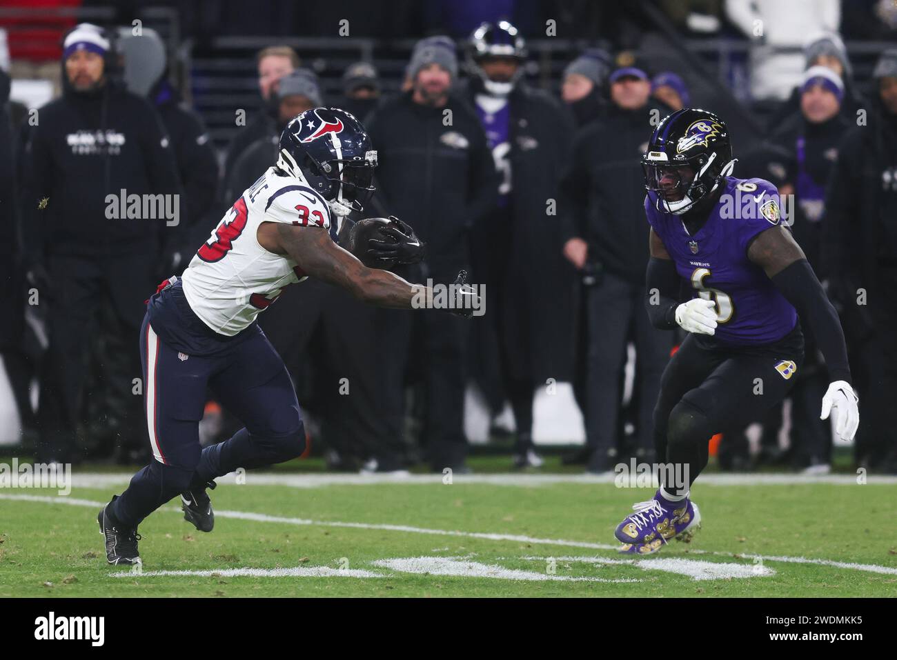 Baltimore, MD, USA. 20th Jan, 2024. Houston Texans RB Dare Ogunbowale ...