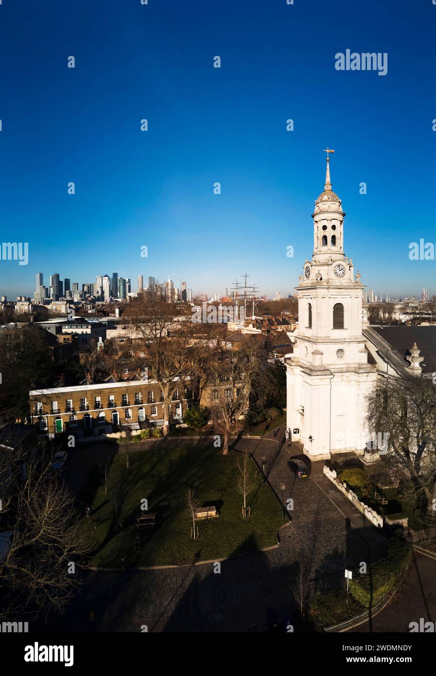 Saint alfeges church hi-res stock photography and images - Alamy