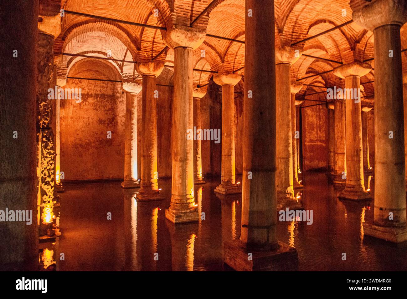 Basilica Cistern, Sunken Palace, Istanbul, Turkey Stock Photo - Alamy