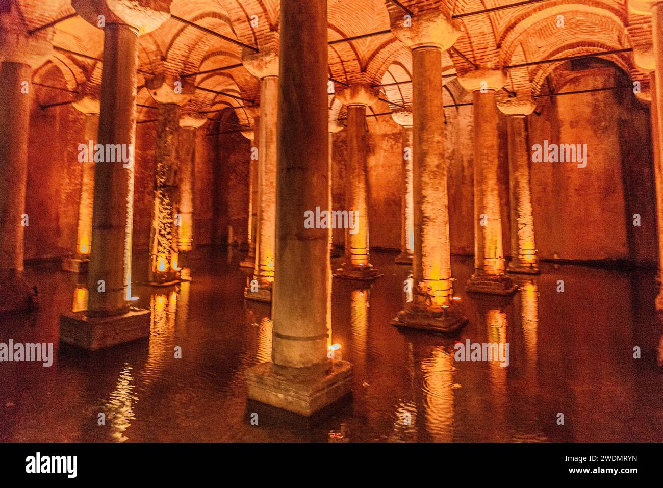 Basilica Cistern, Sunken Palace, Istanbul, Turkey Stock Photo - Alamy