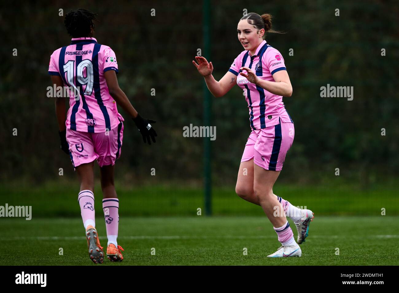 Cheshunt, UK. 21st January, 2024. Shakira Kafoero Roberts (19 Dulwich ...