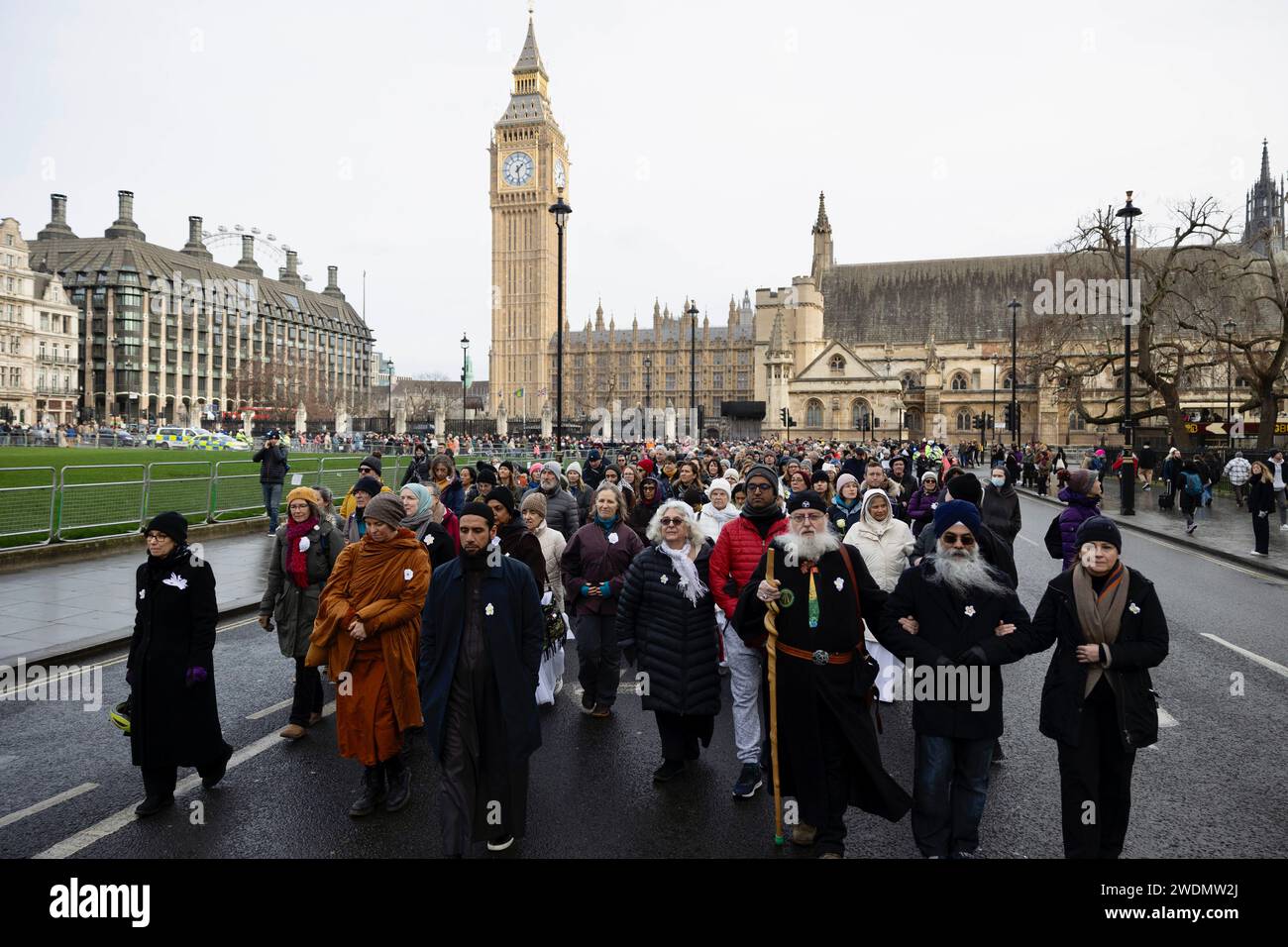 Multifaith groups hi-res stock photography and images - Alamy