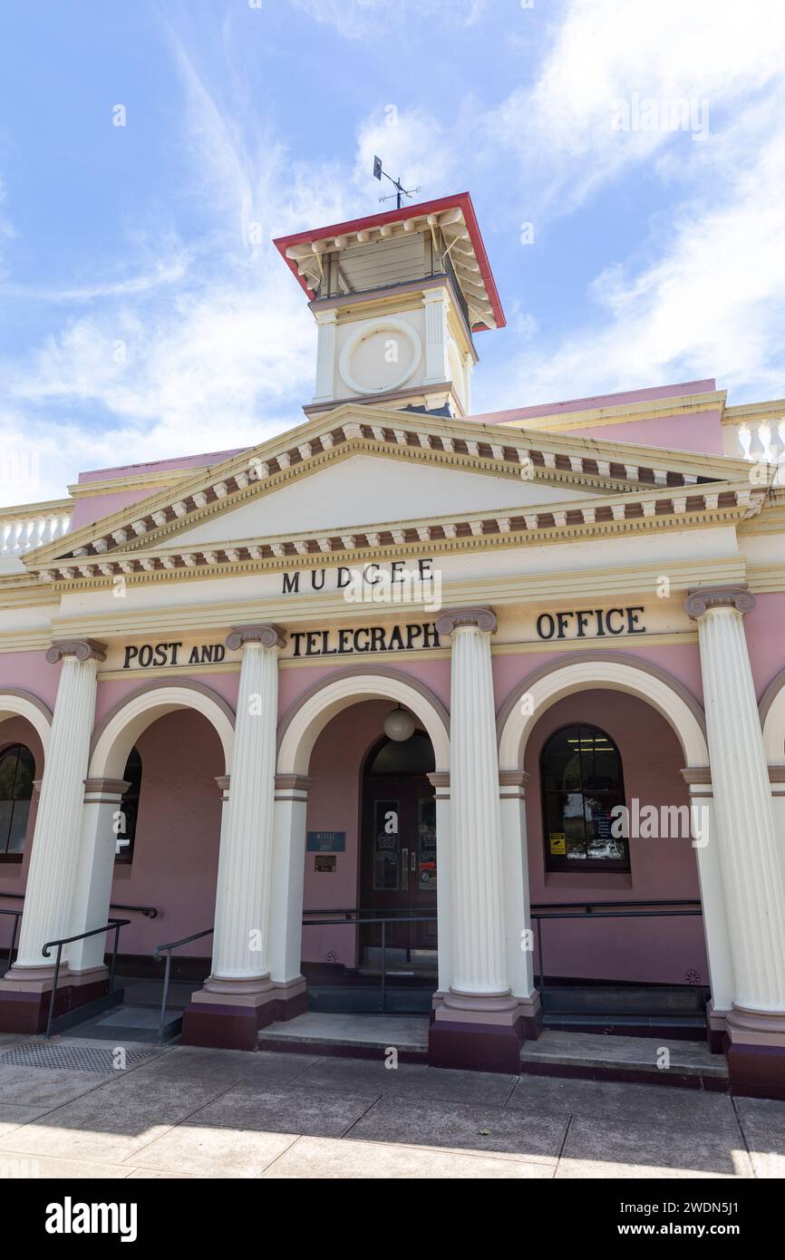Post and Telegraph Office building, colonial architecture in Mudgee ...