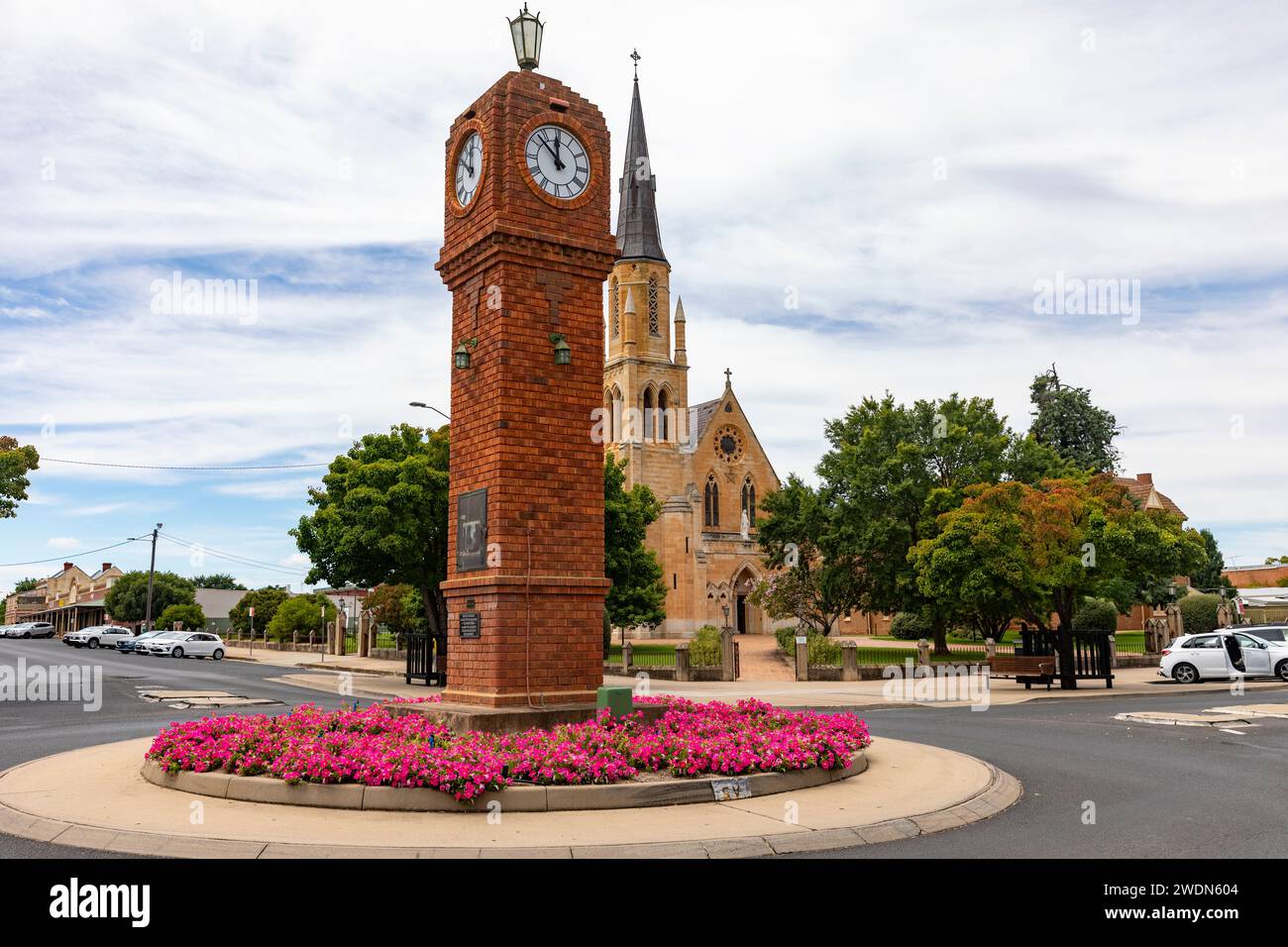 Mudgee, regional town in New South Wales, Mudgee memorial clock in the ...