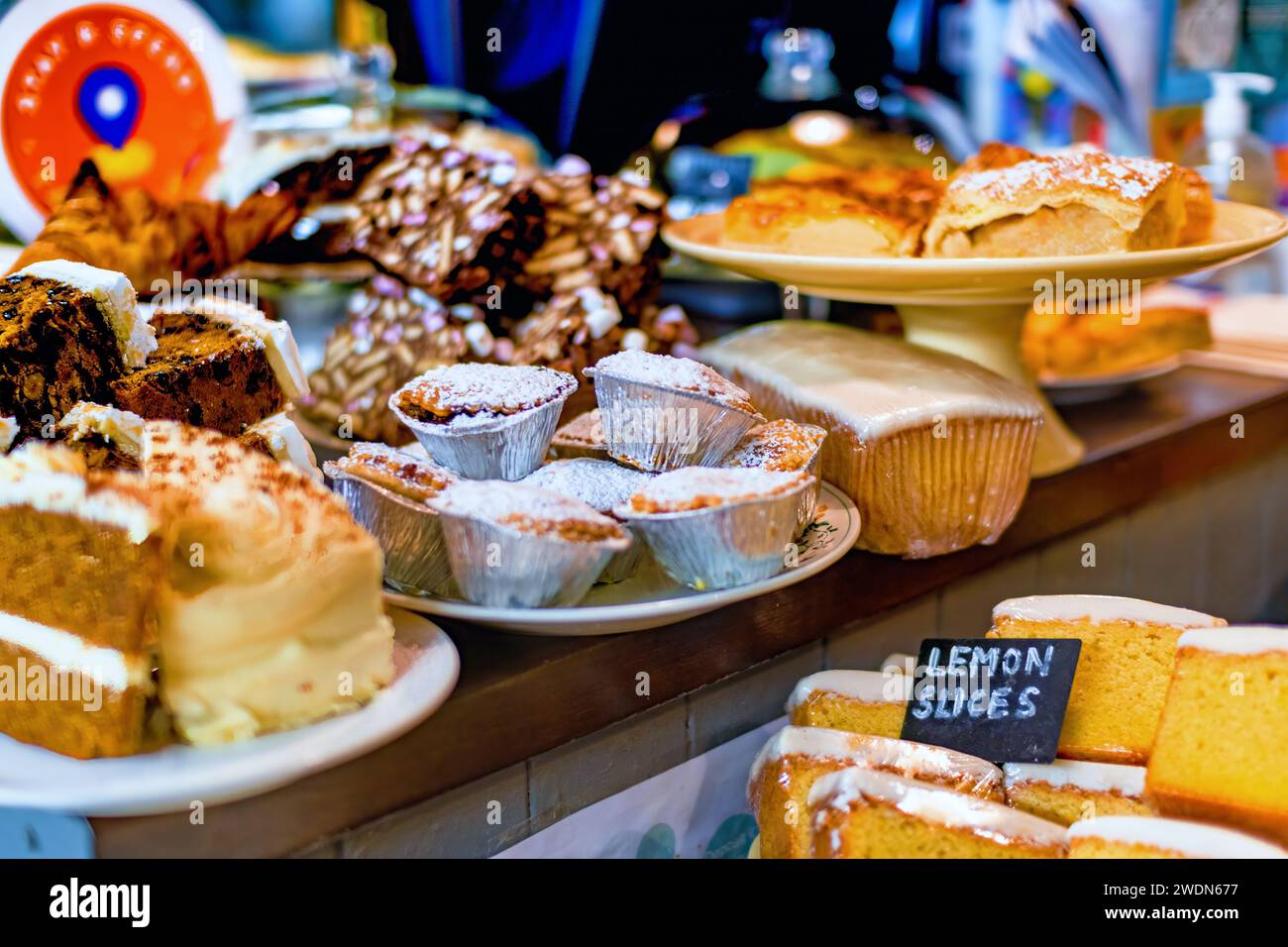 Assorted cake display hi-res stock photography and images - Alamy