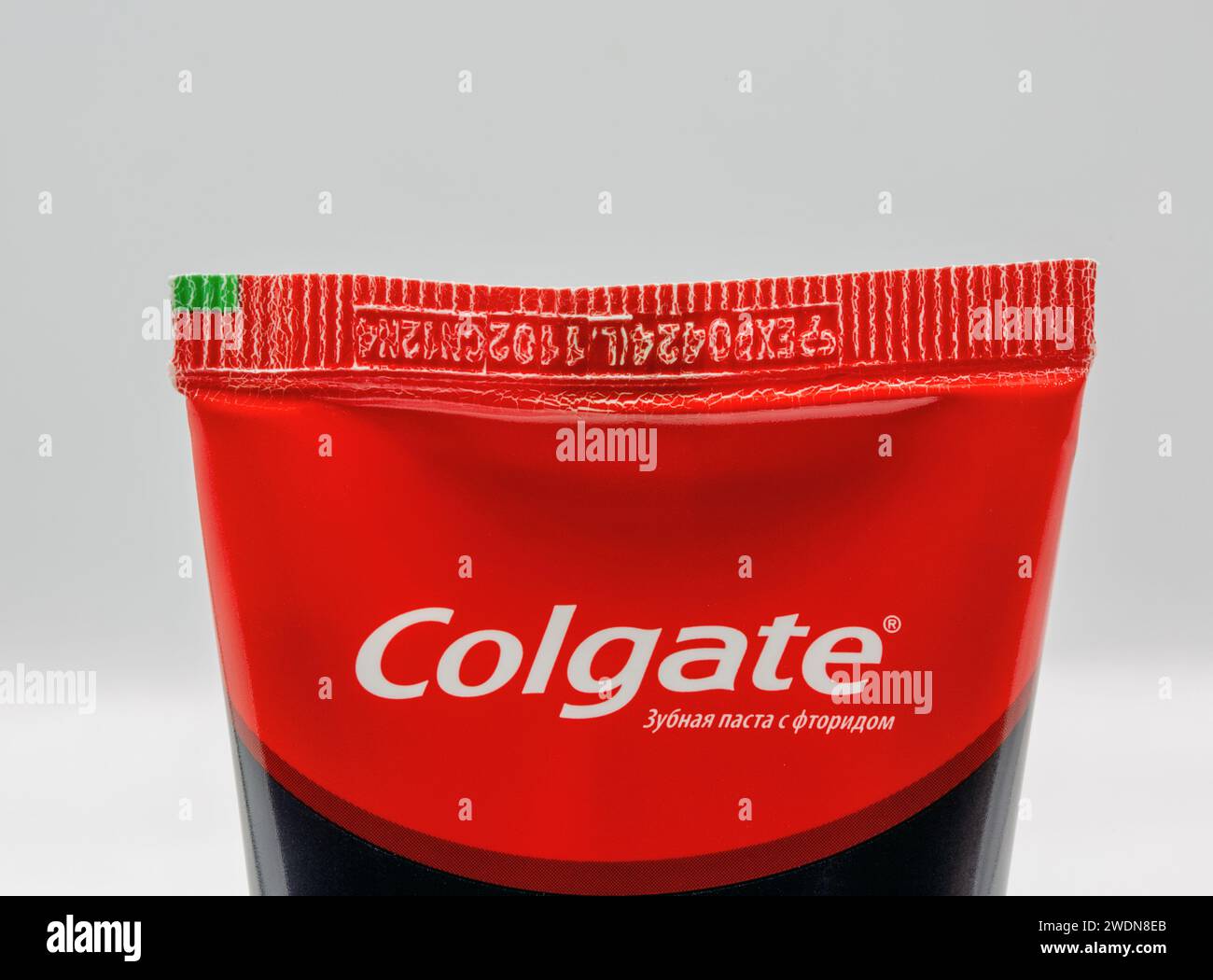 Toothpaste healthcare industry hi-res stock photography and images - Alamy