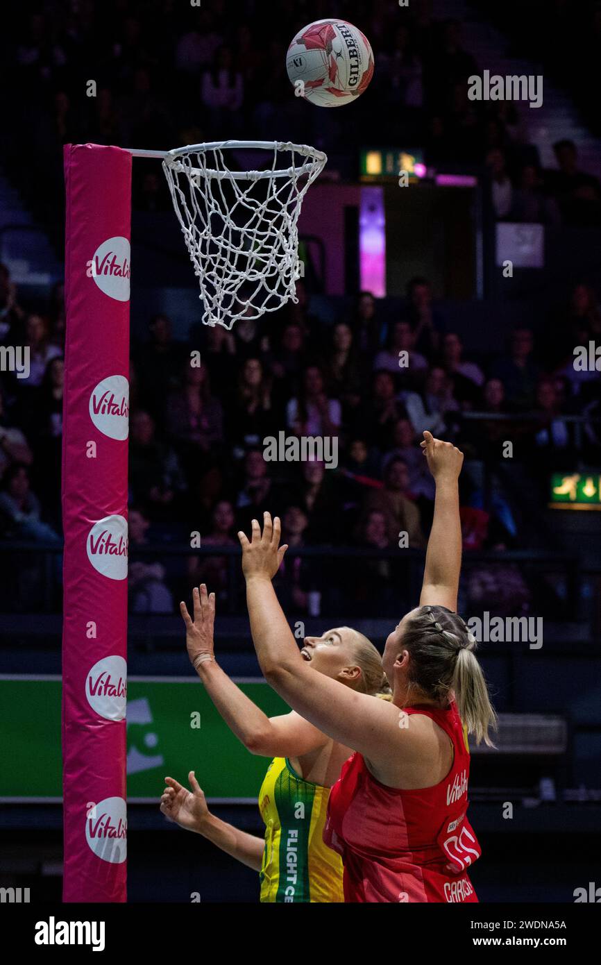 Jo cardwell hi-res stock photography and images - Alamy