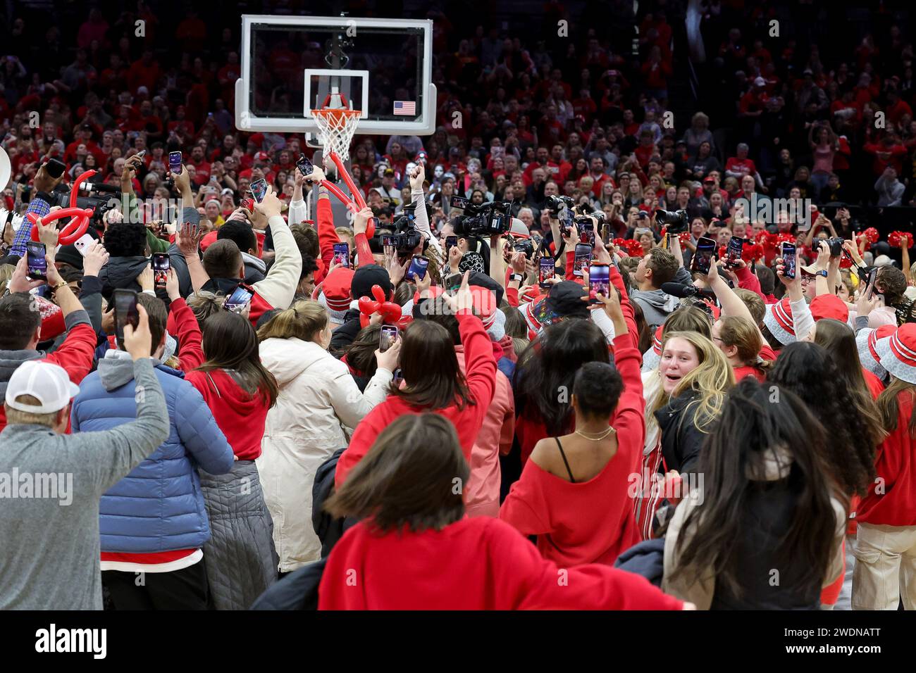 Columbus, Ohio, USA. 21st Jan, 2024. Ohio State Buckeyes fans rush the ...