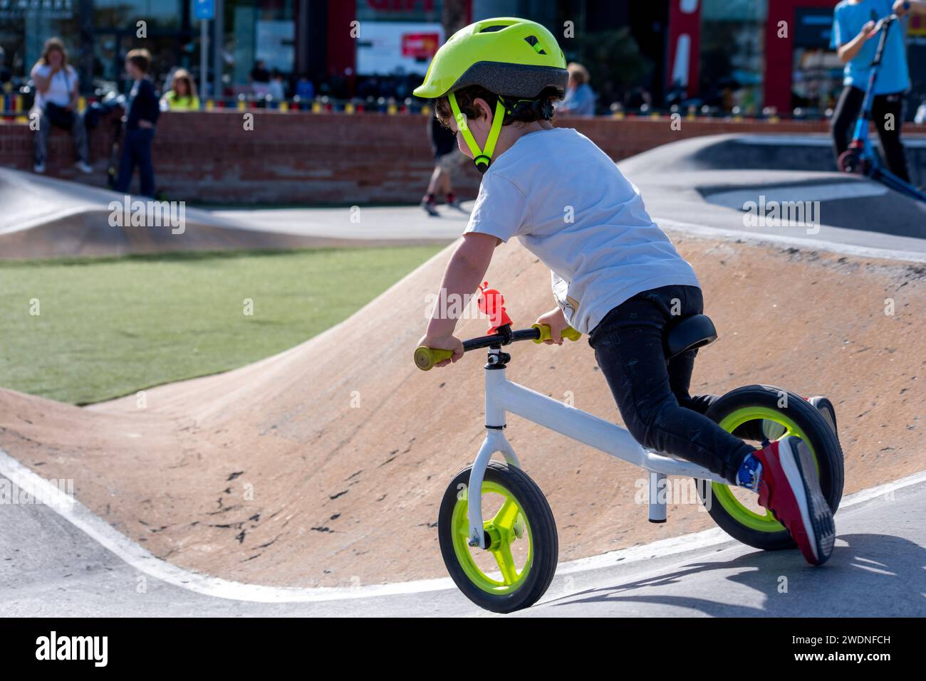 Pumptrack velocity hi-res stock photography and images - Alamy