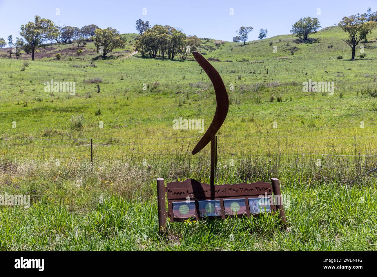 Aboriginal monument of James Lambert Dabee aboriginal tribe, to inform ...