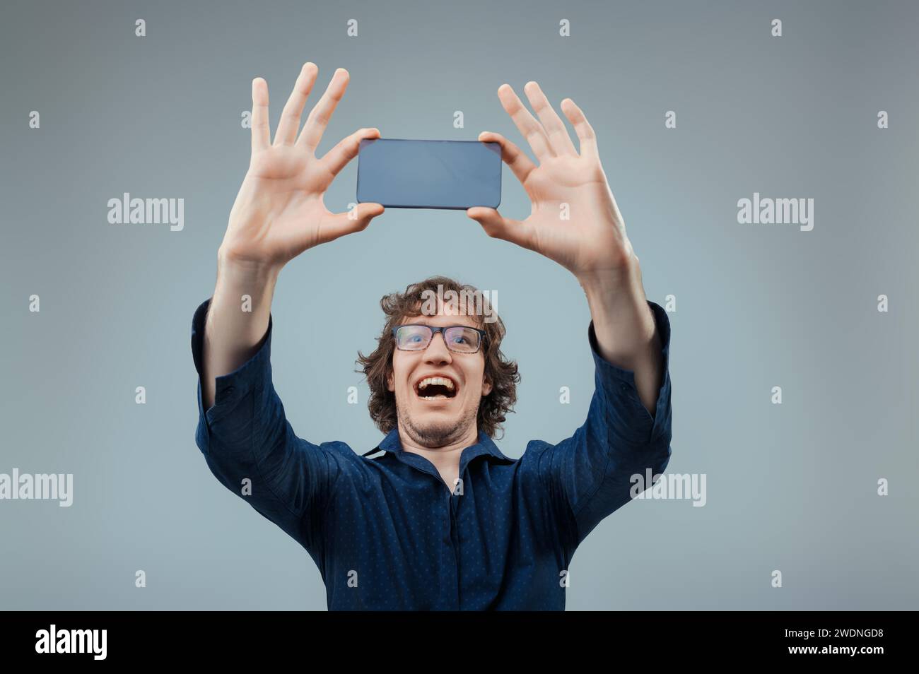 Marveling hi-res stock photography and images - Alamy