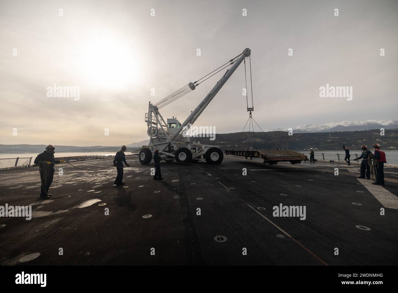 Uss bataan ramp hi-res stock photography and images - Alamy