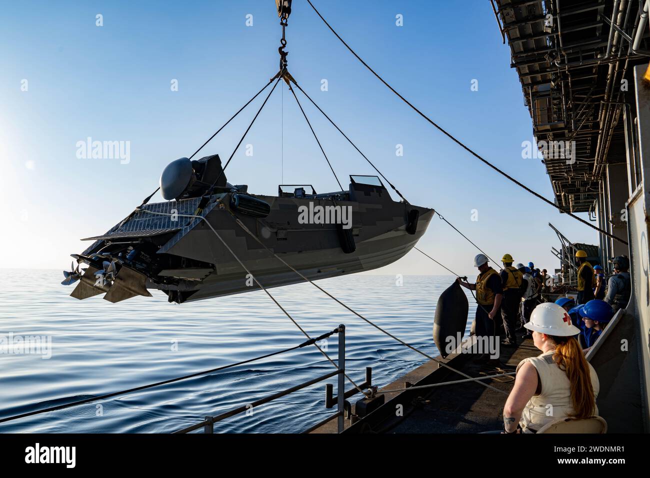 231205-M-RV237-1148 GULF OF OMAN (Dec. 5, 2023) Naval Special Operators ...