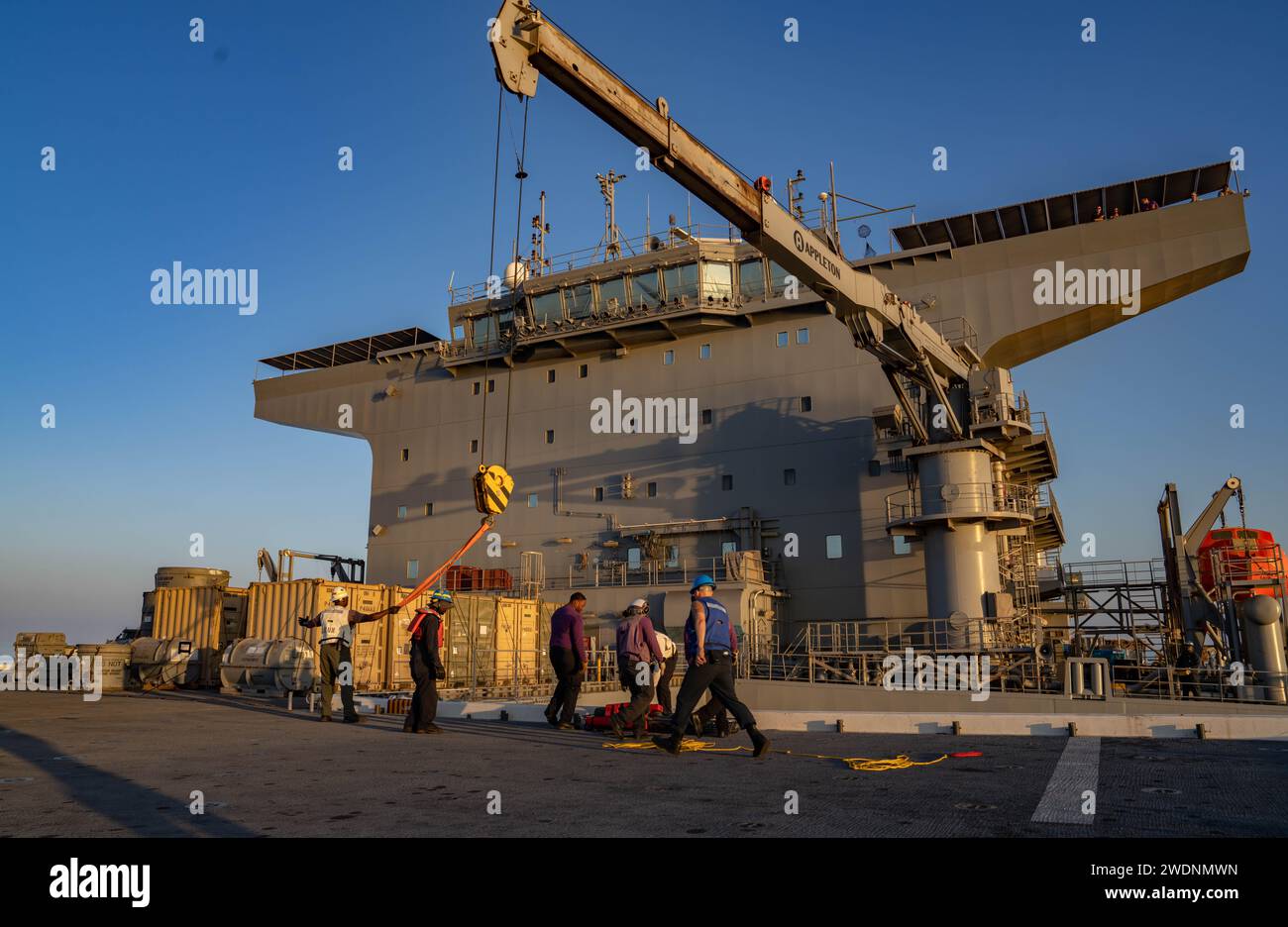 231205-M-RV237-1228 GULF OF OMAN (Dec. 5, 2023) Naval Special Operators ...