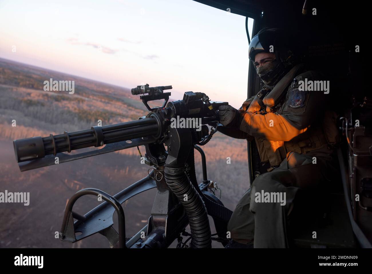 A U.S. Marine with Marine Medium Tiltrotor Squadron 365 (Reinforced ...