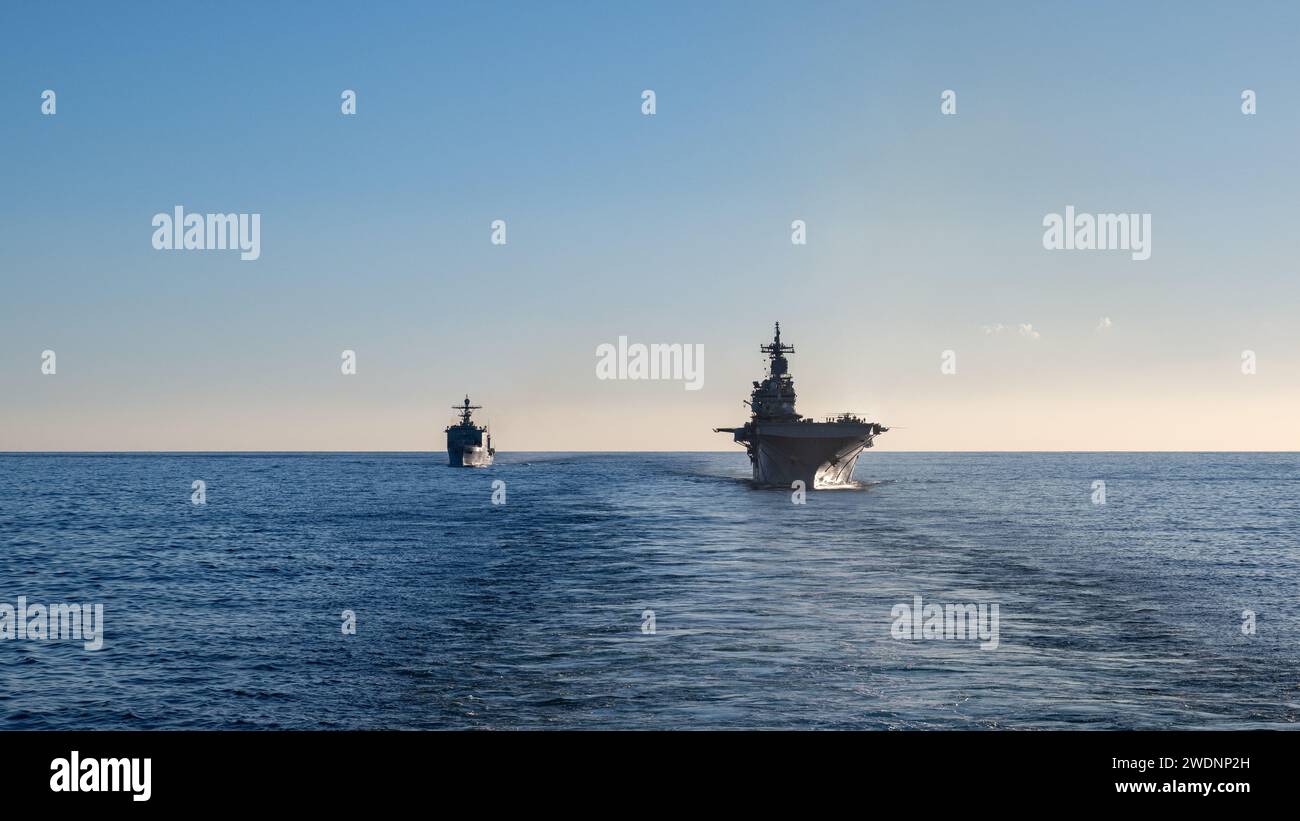 The Wasp-class amphibious assault ship USS Boxer (LHD 4) and the ...